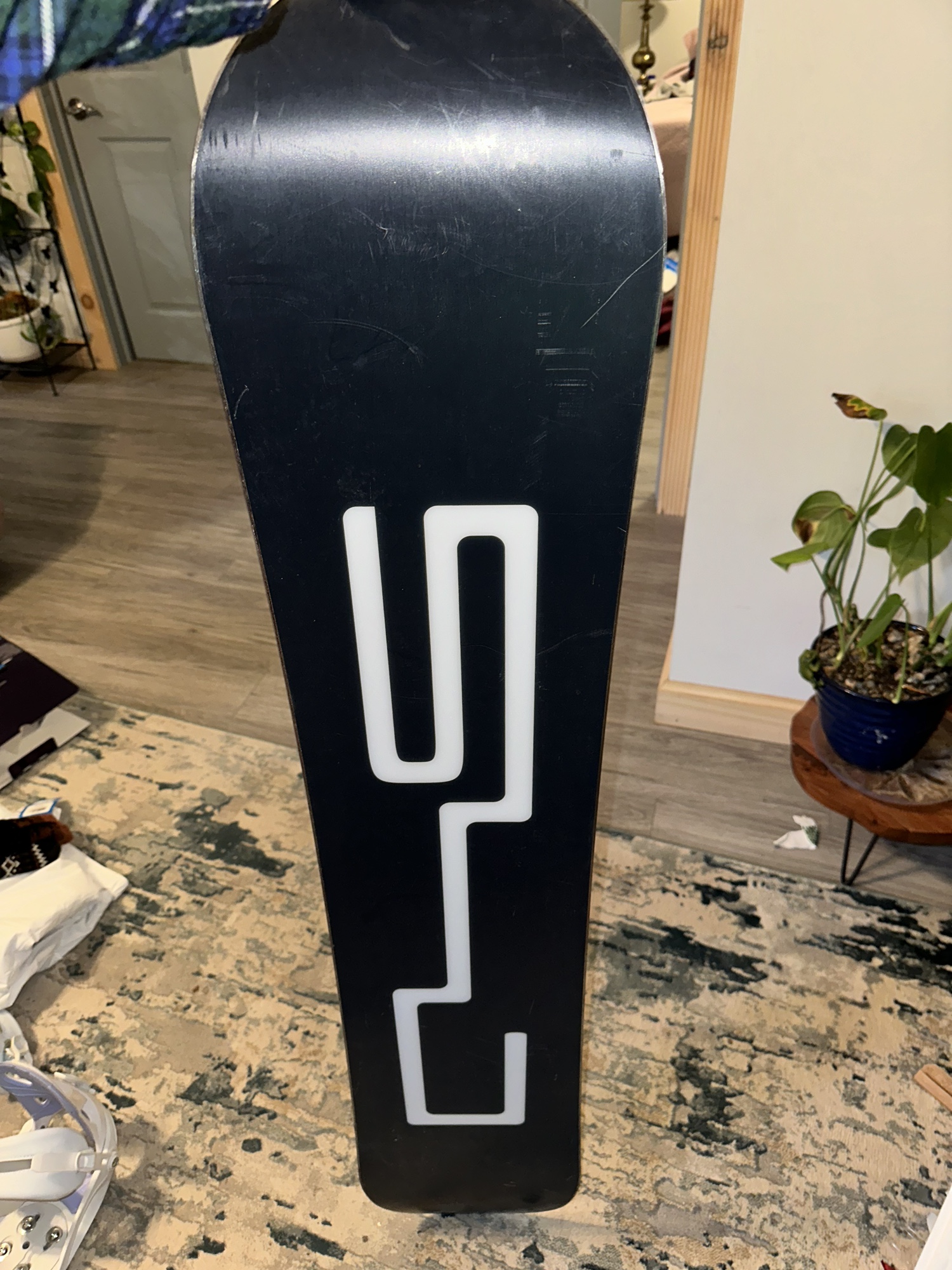 540 “Ltd” Twin Tip Camber Snowboard 130cm GUC | SidelineSwap