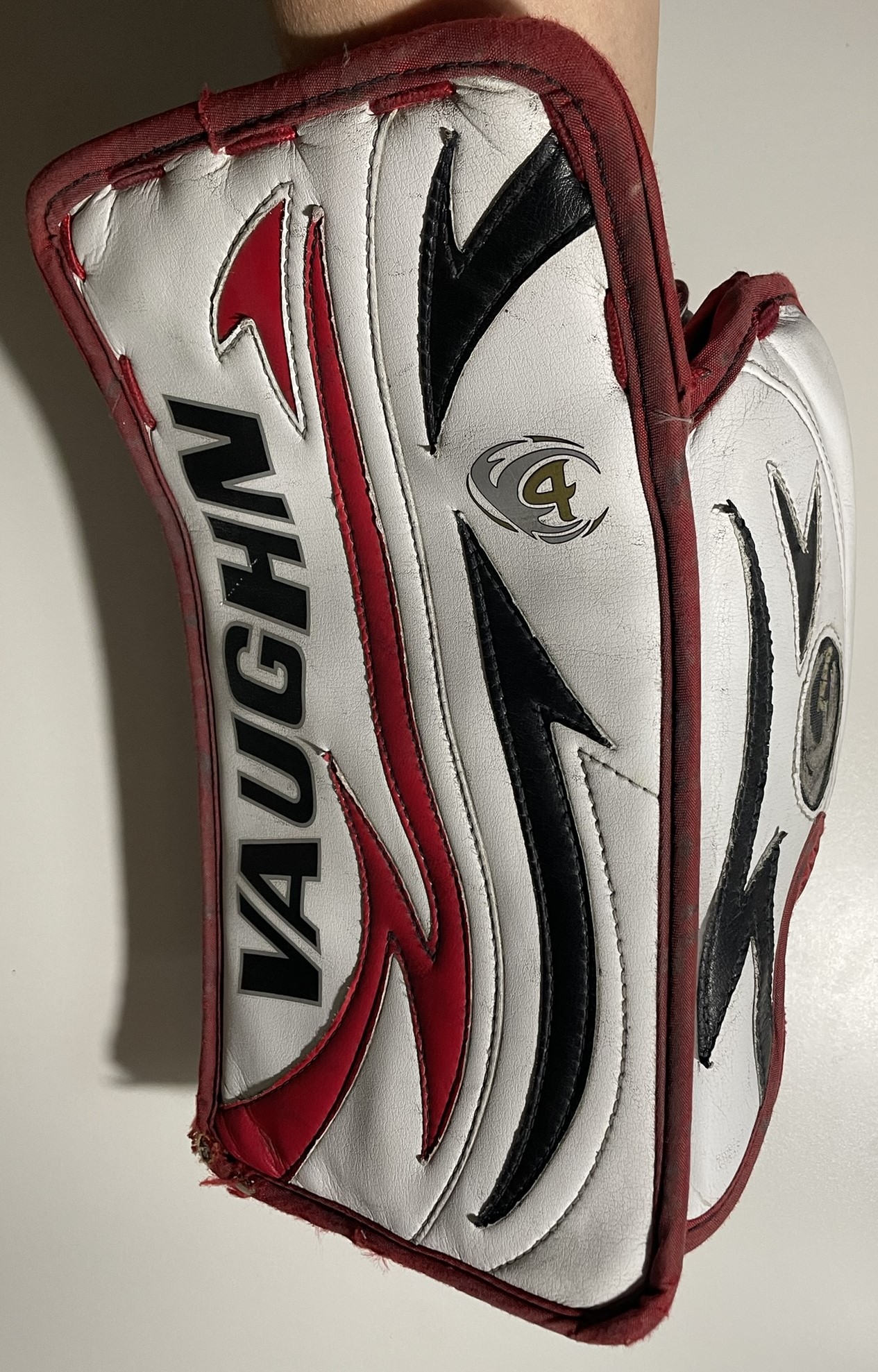 Vaughn Velocity V4 7600 Pro Spec blocker. Devils colors, White/Red ...