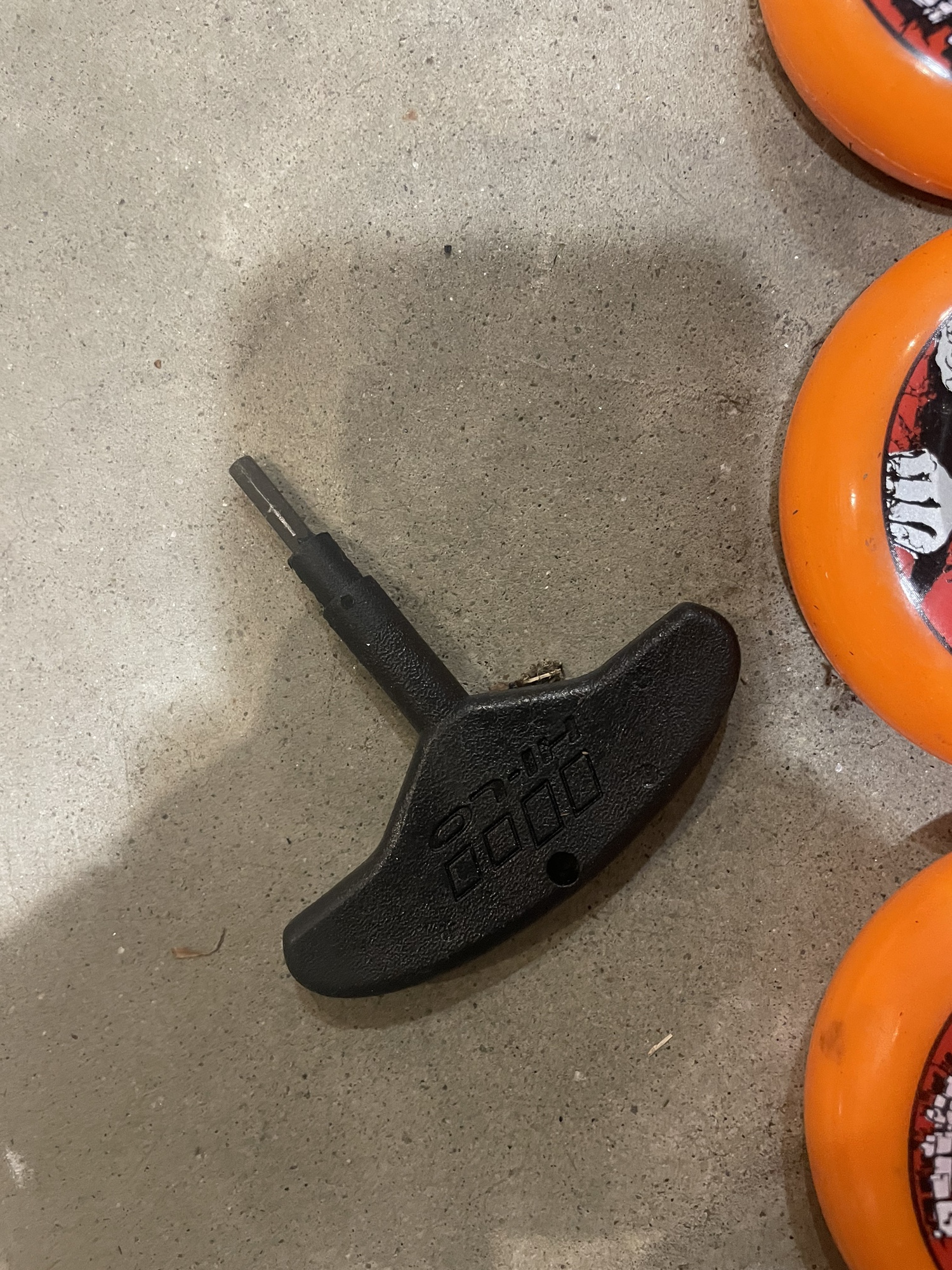 Labeda Asphalt Outdoor Inline Hockey Wheels | SidelineSwap