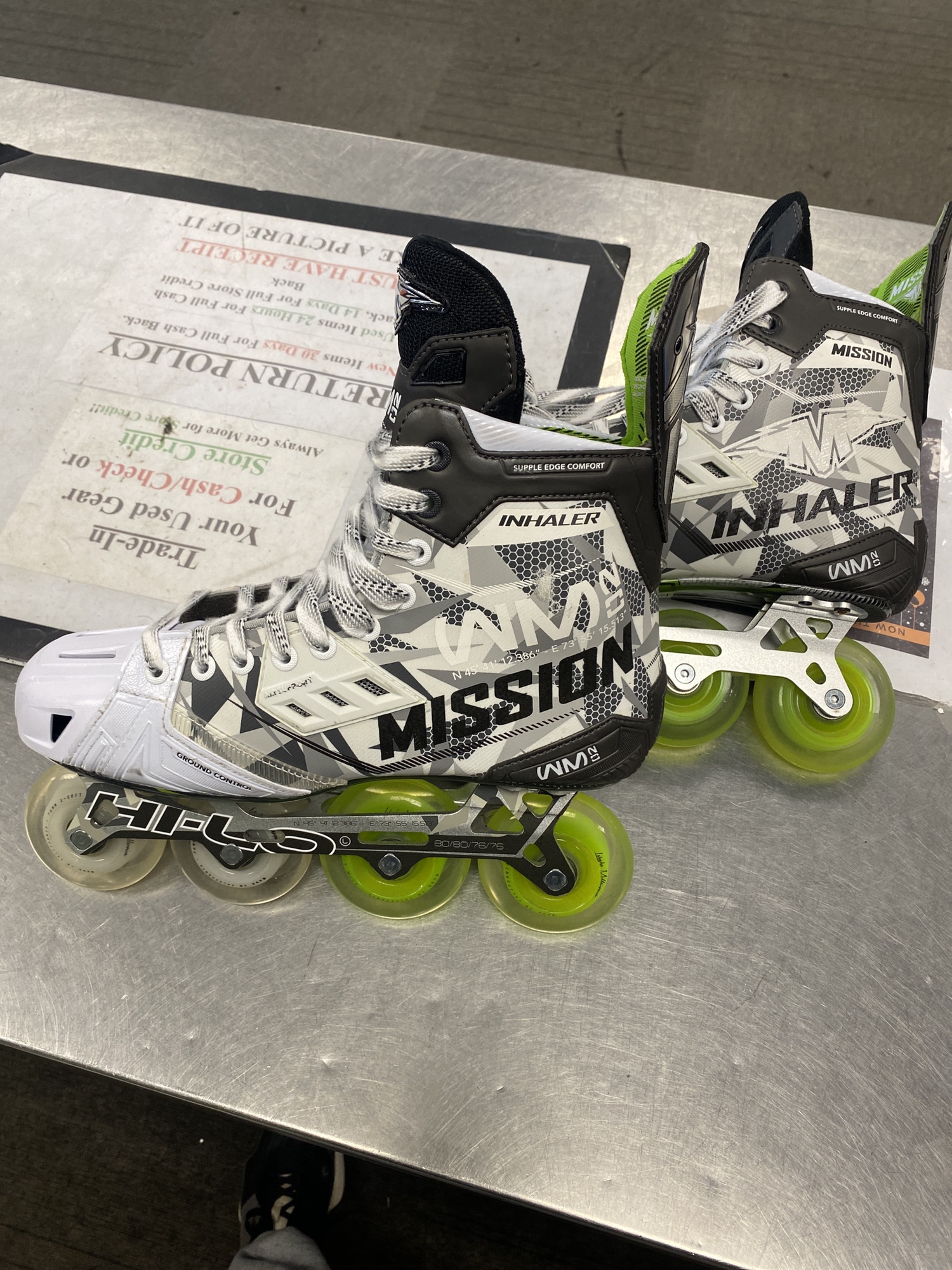 Mission Inhaler Wm2 Roller Skates | SidelineSwap