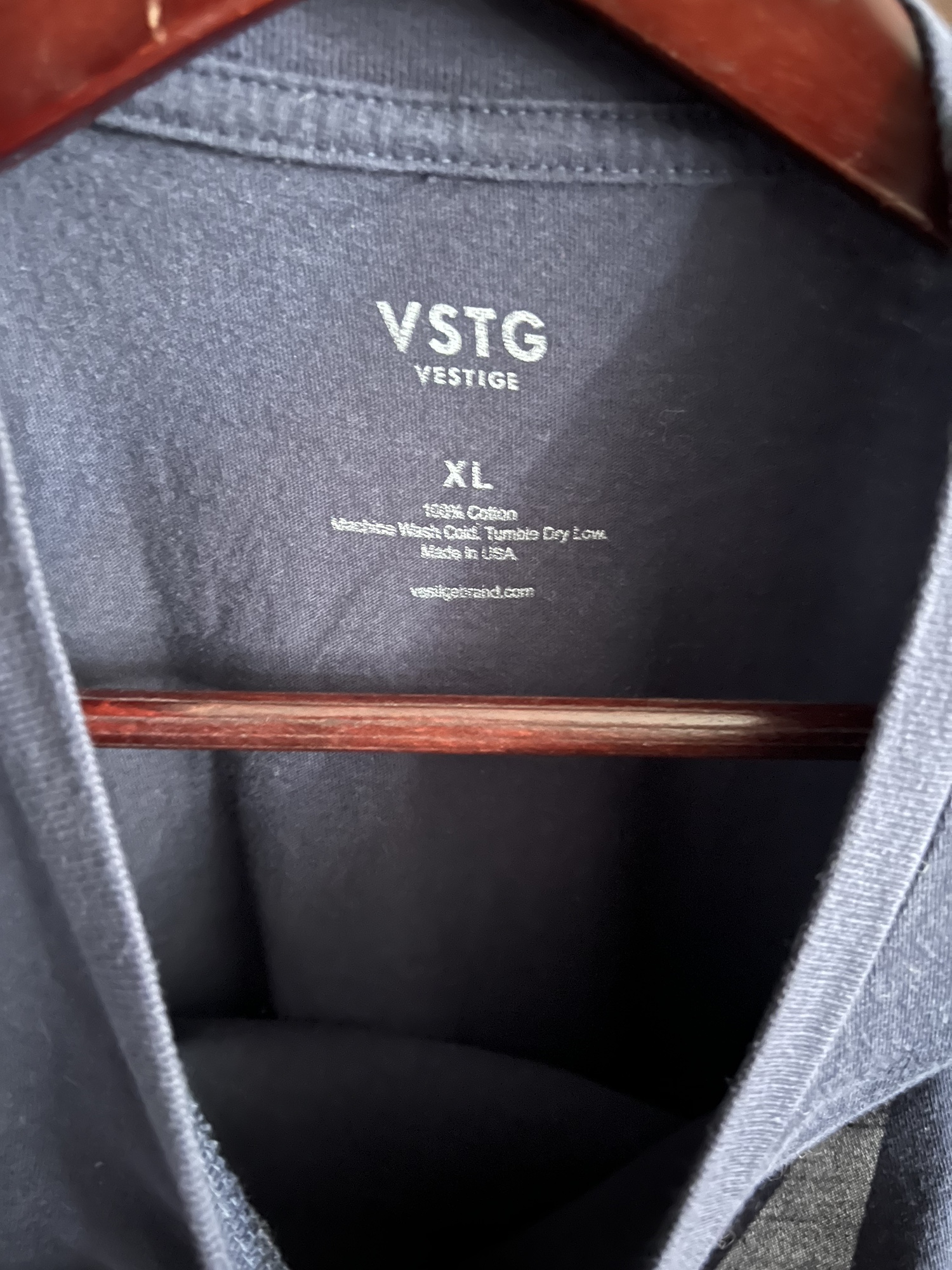 Vestige VSTG Lightning Bolt T-Shirt (XL) | SidelineSwap