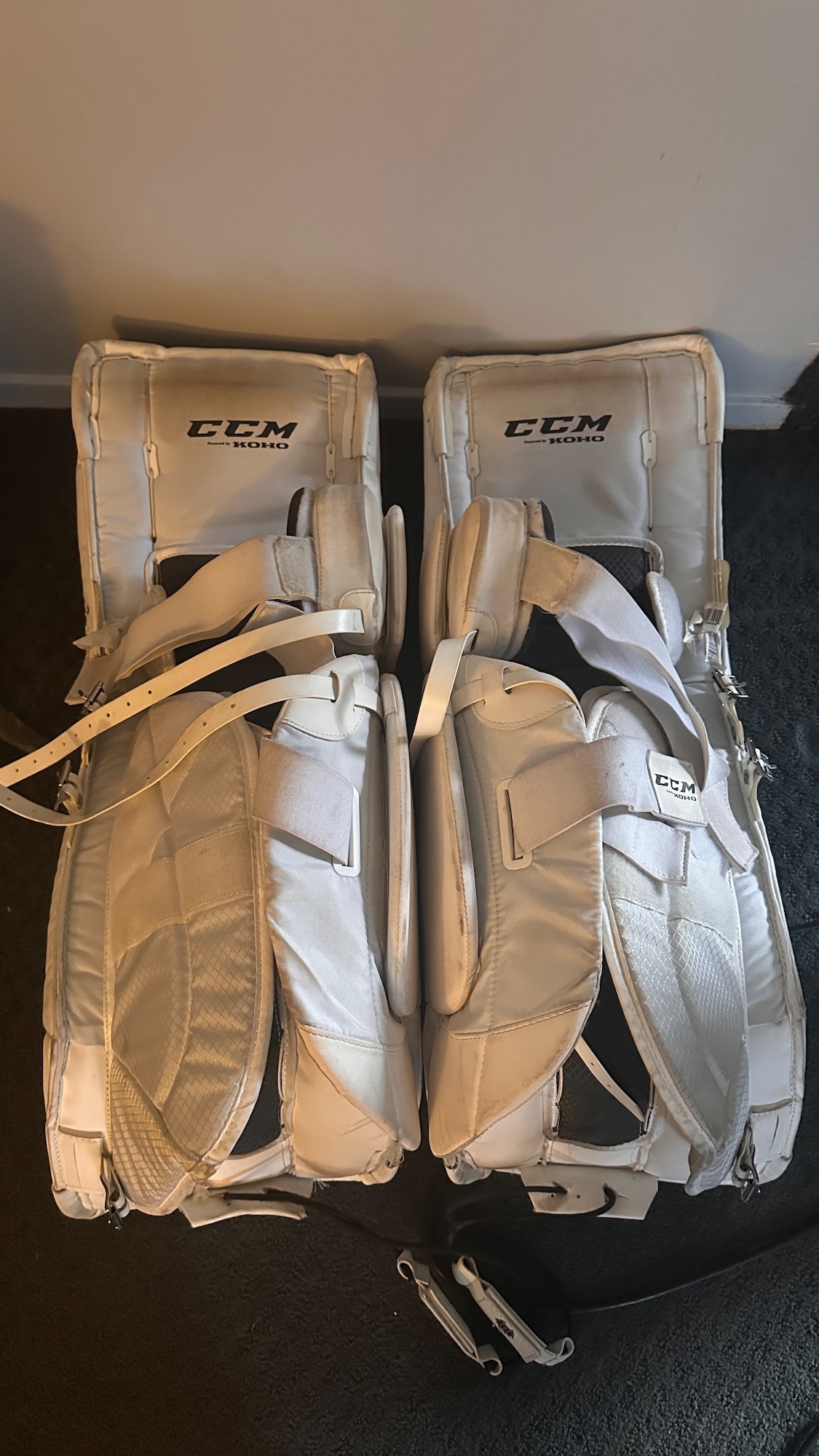 CCM Revolution 597 31+1 Pads And Sr Glove | SidelineSwap