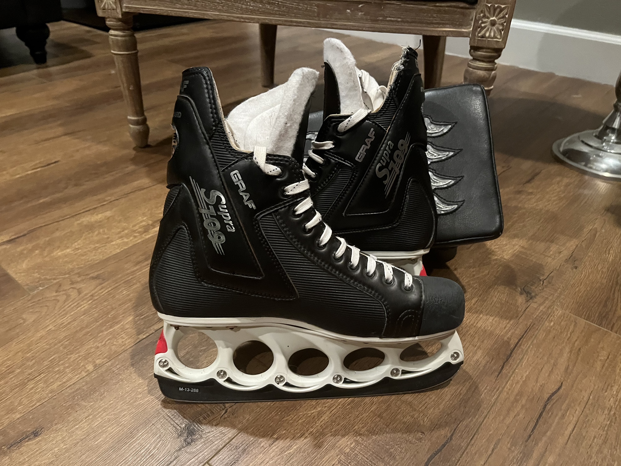 Used Graf Wide Width Pro Stock 11 Supra 709 Hockey Skates | SidelineSwap