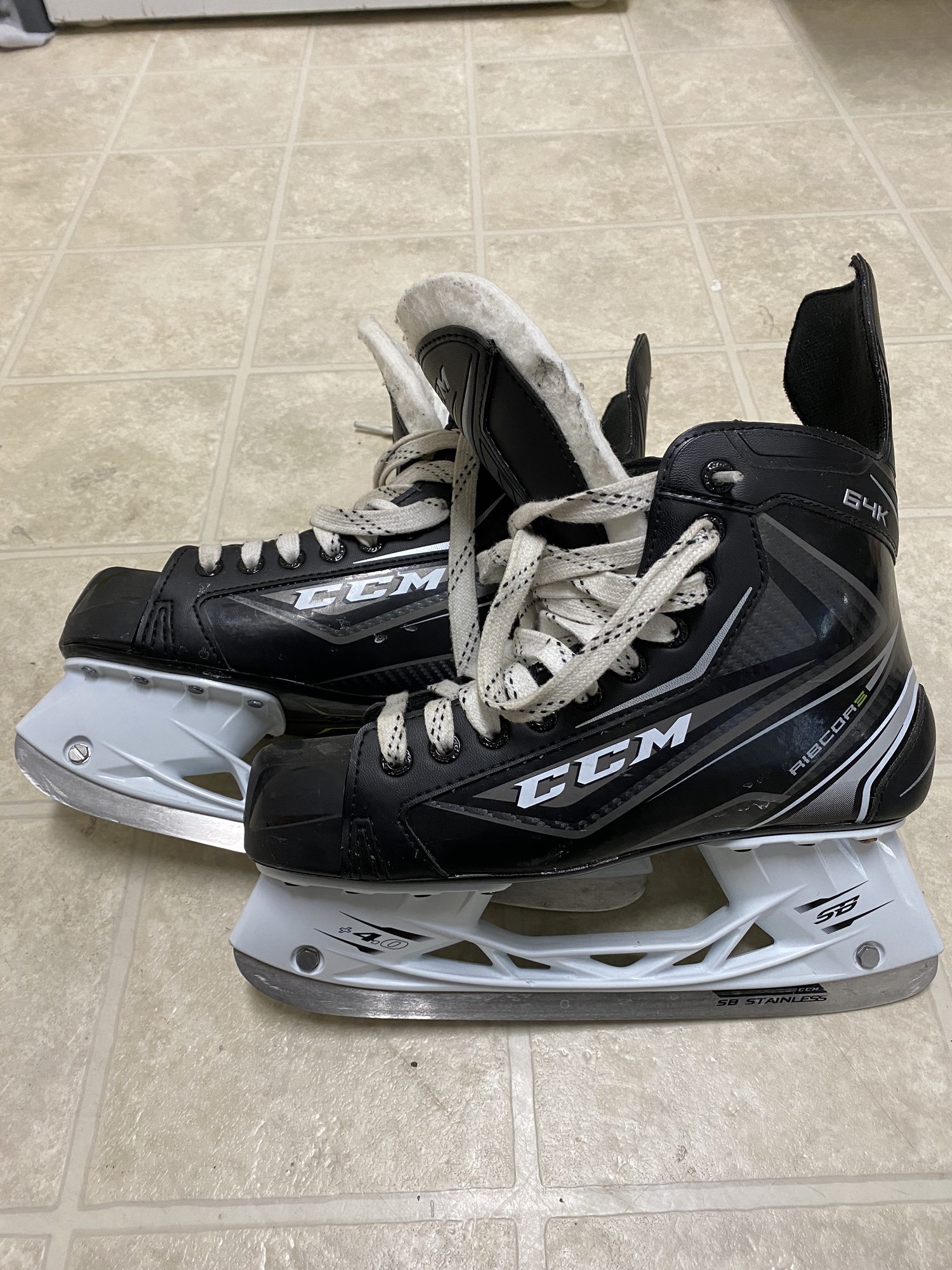 Senior CCM Regular Width 8 RibCor 64K Hockey Skates | SidelineSwap