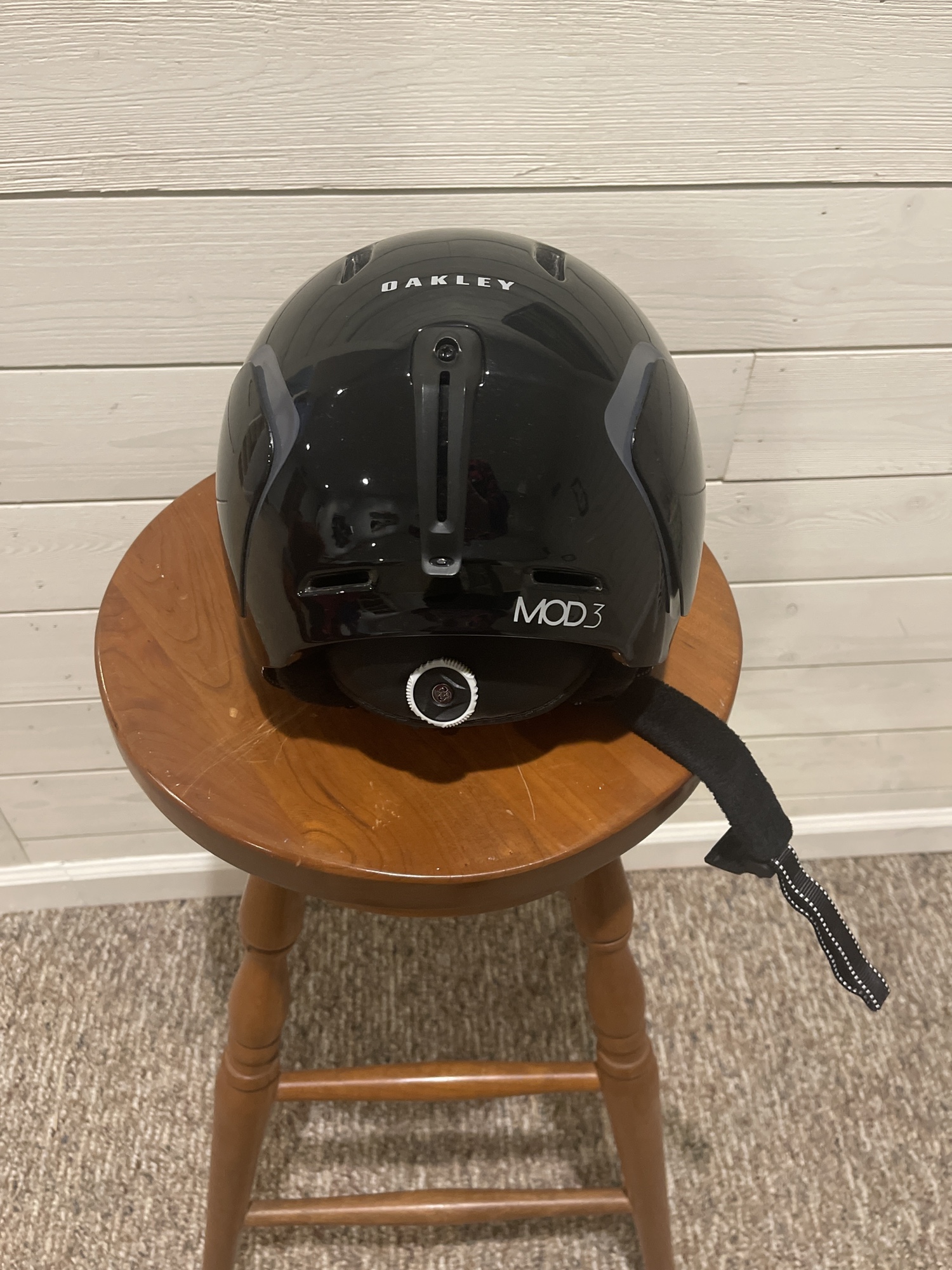 Used Small Oakley MOD 3 Helmet | SidelineSwap