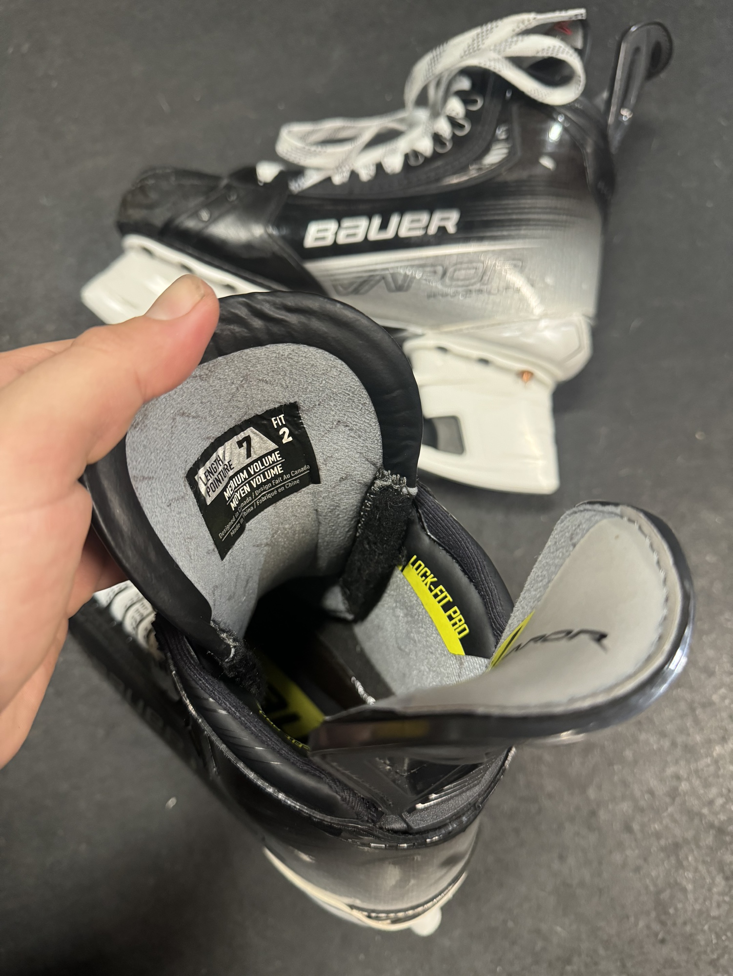 Bauer Vapor Hyperlite 2 Hockey Skates | SidelineSwap