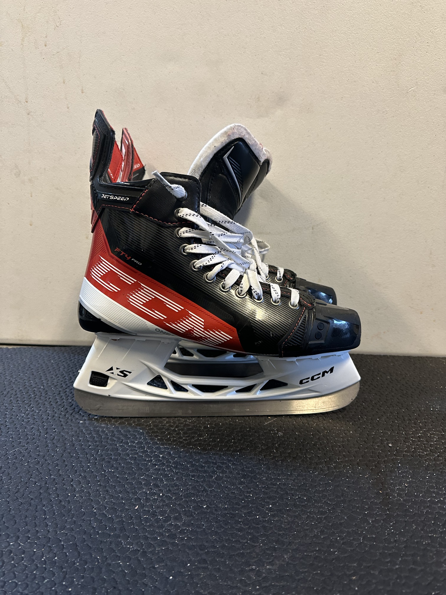 CCM FT4 Pro Stock Skates | SidelineSwap