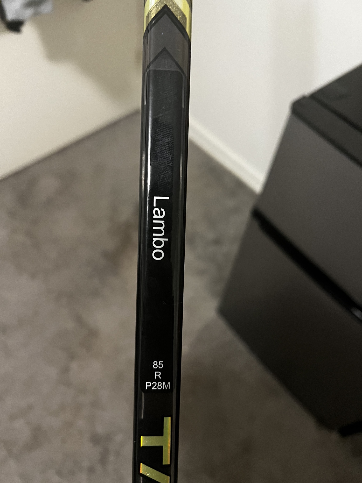 Senior Right Handed P28M Pro Stock Jetspeed FT6 Pro Hockey Stick ...