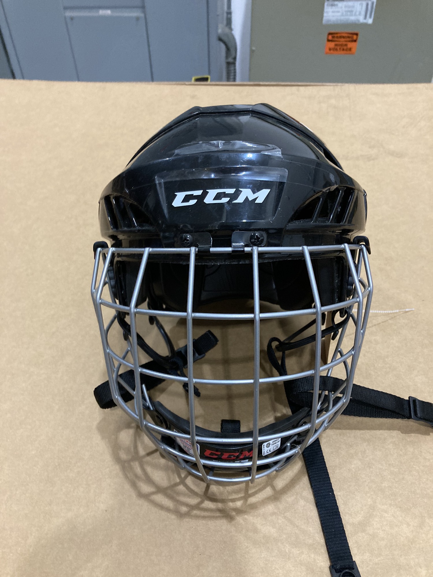 New Large CCM FL40 Helmet | SidelineSwap