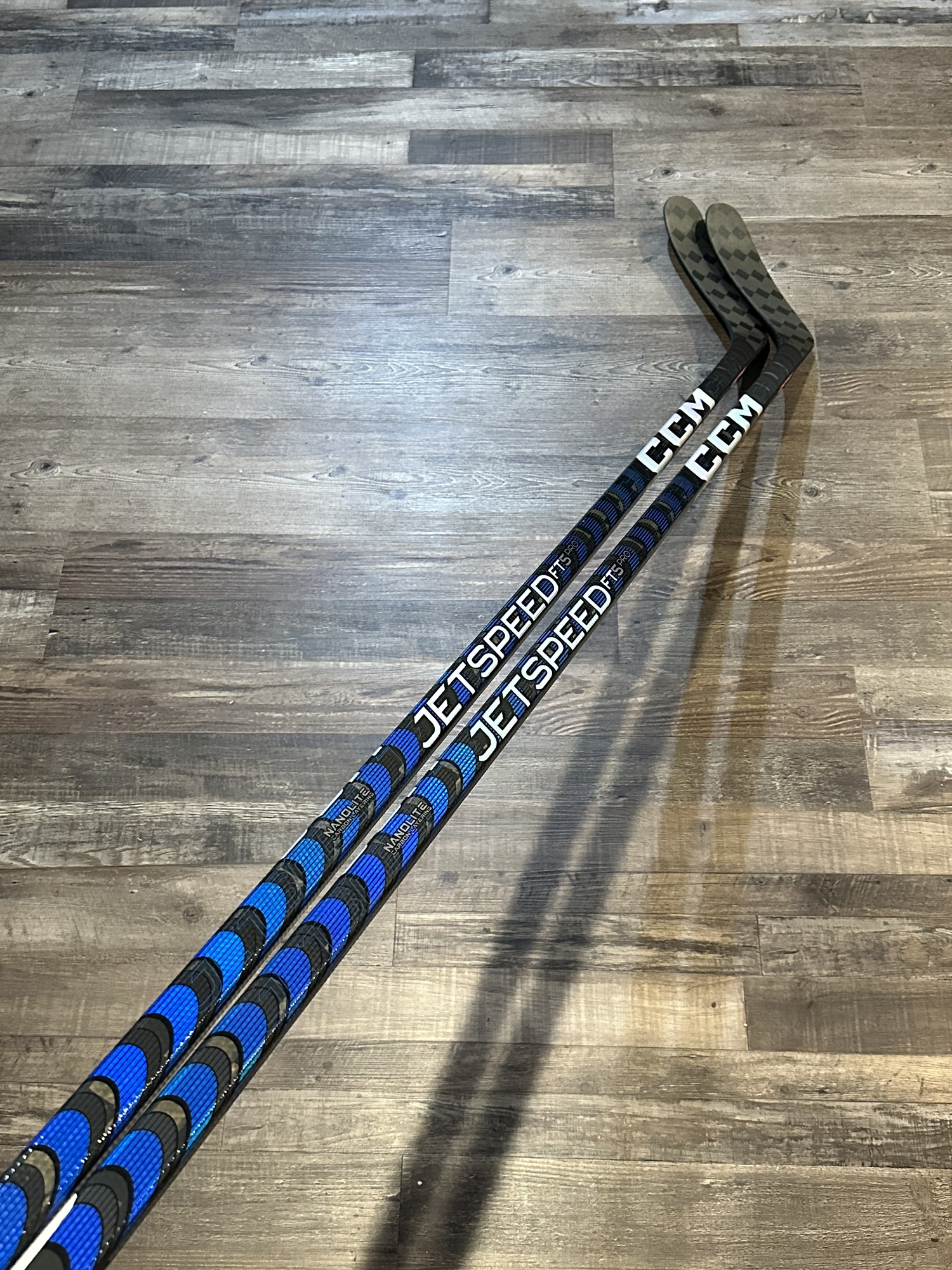 New Pro Stock CCM Jetspeed FT5 Pro Custom P28 Curve 80 Flex | SidelineSwap