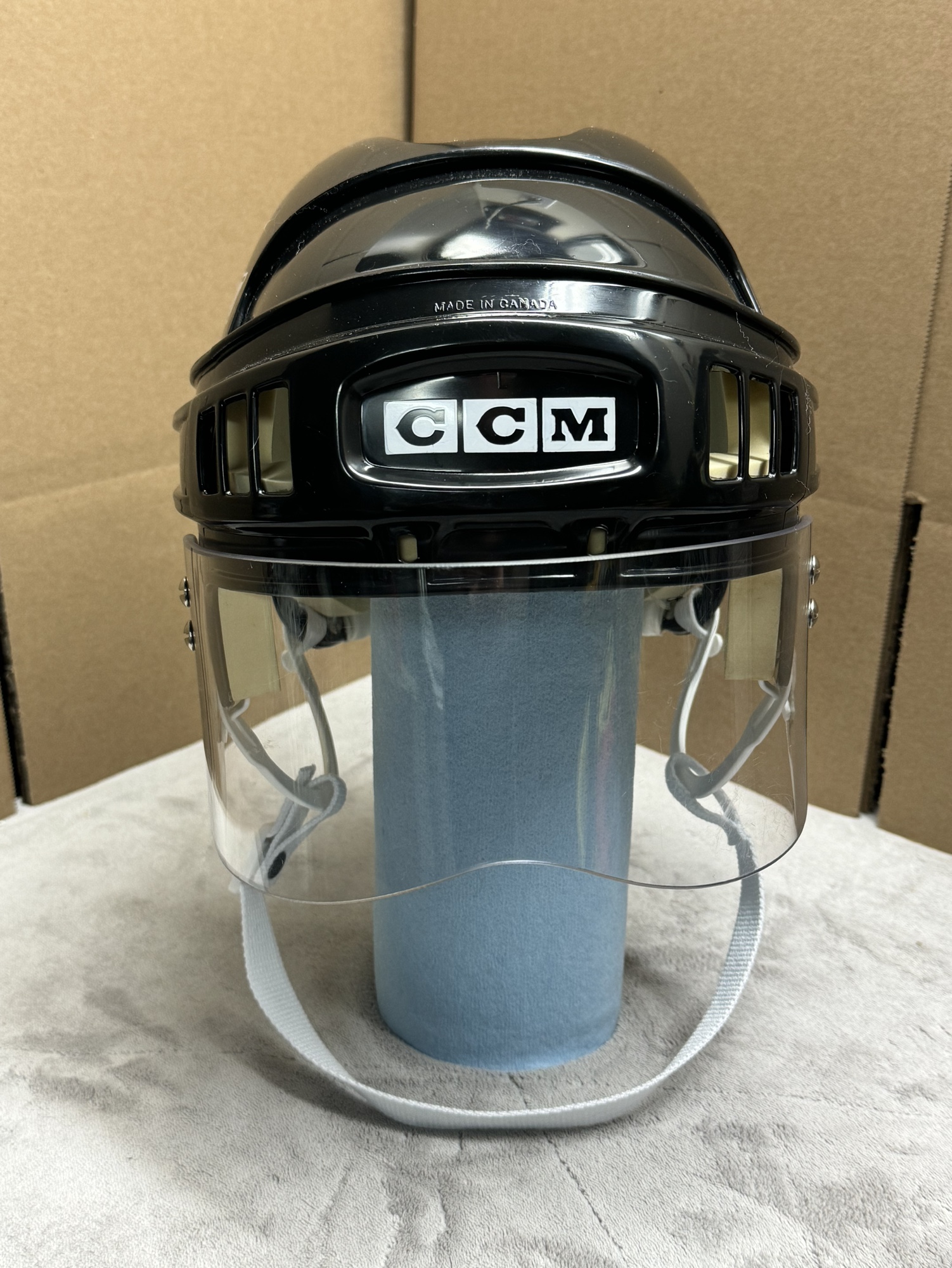 VINTAGE CCM HT2 HOCKEY HELMET ADULT LARGE WITH VISOR | SidelineSwap