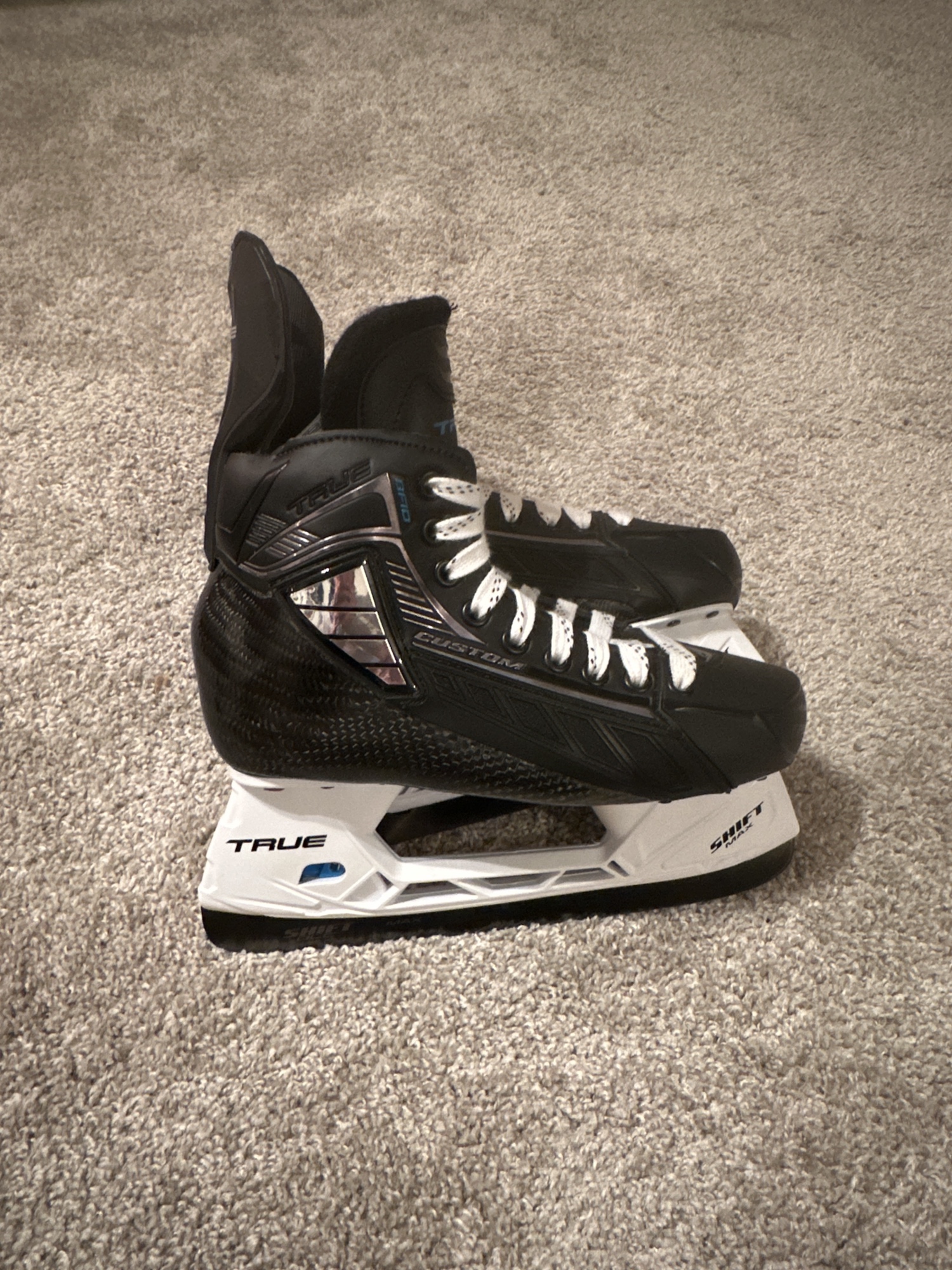 Pro Stock True Custom Sr Ice Hockey Skates 7D | SidelineSwap