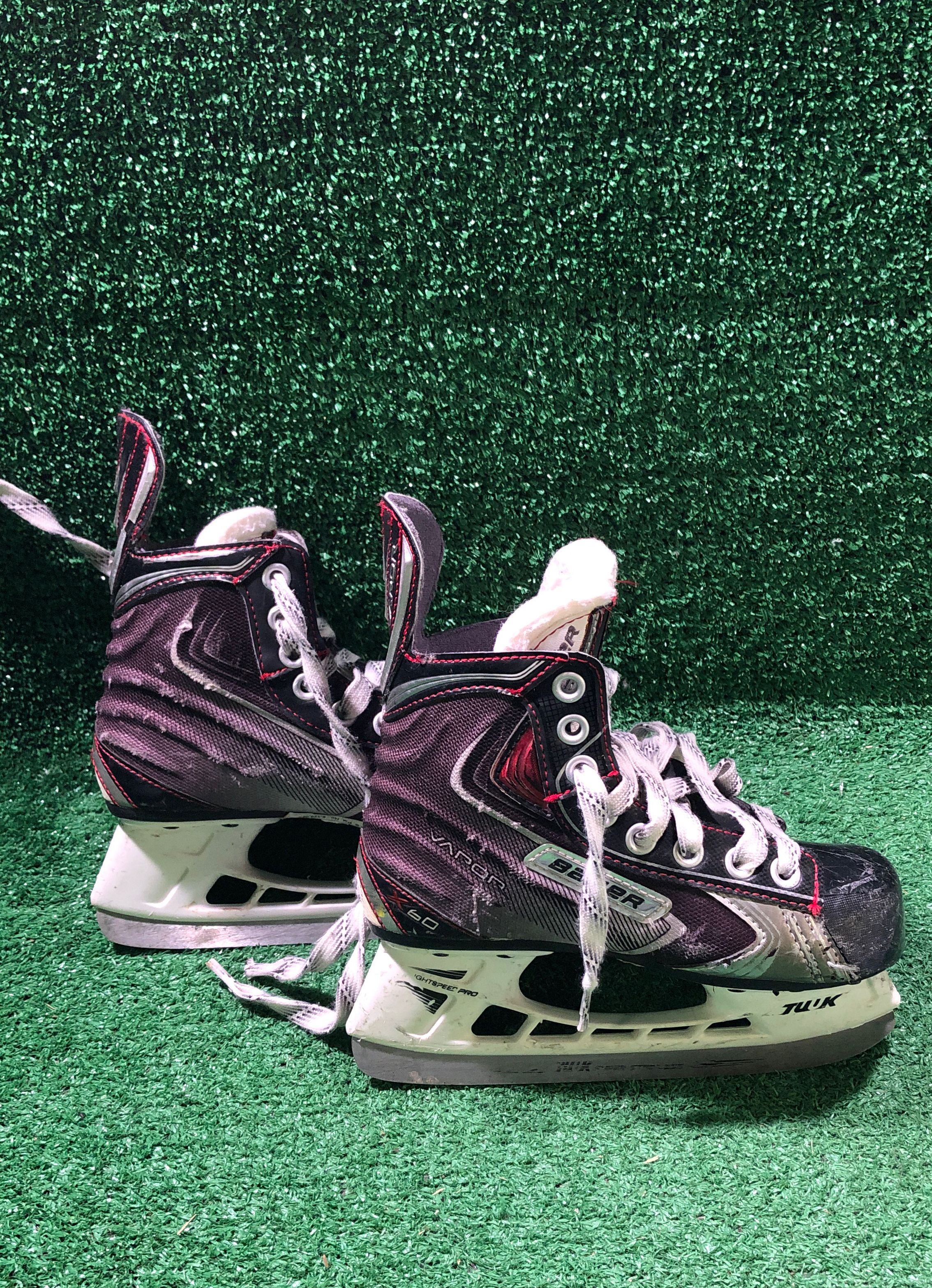 Bauer Vapor X60 Hockey Skates Youth 13.5D Skate Size | SidelineSwap