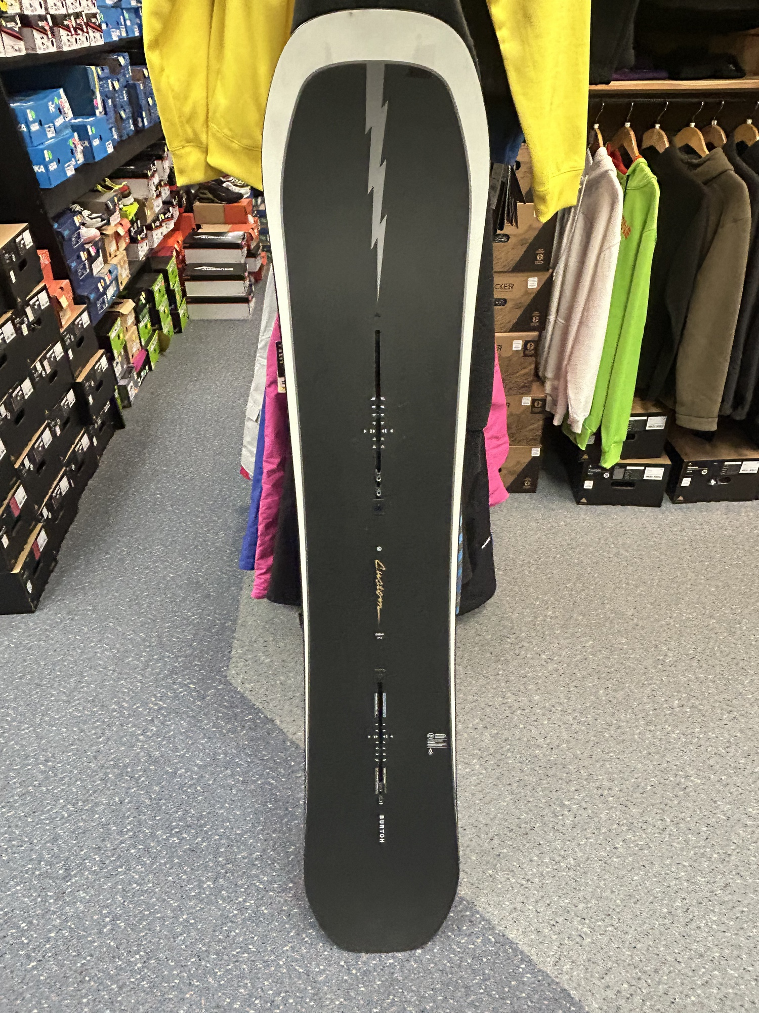 Used Men's Burton Custom Flying V Snowboard All Mountain Without ...