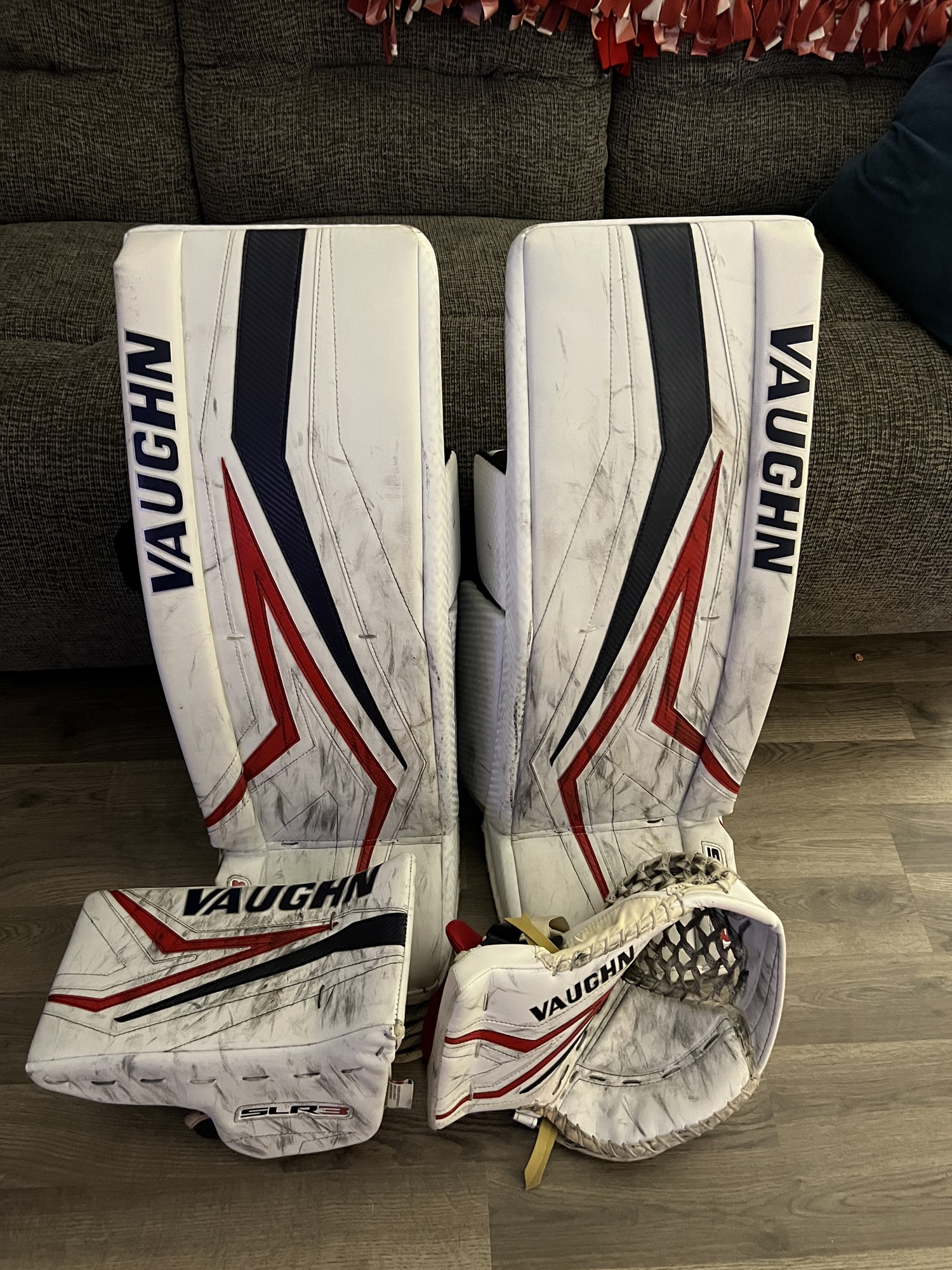 OHL Pro Stock Vaughn SLR3 goalie pads full set | SidelineSwap