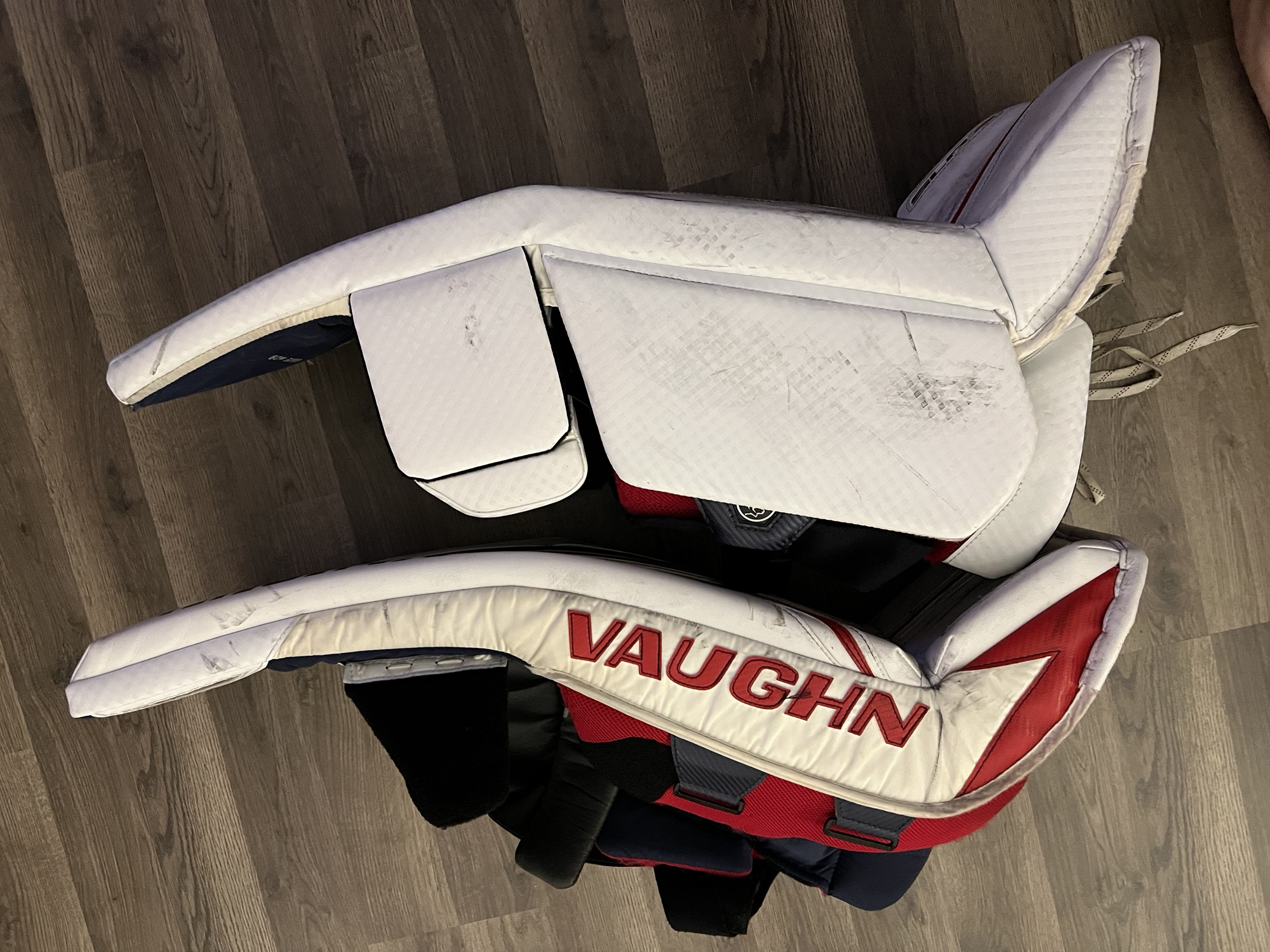 OHL Pro Stock Vaughn SLR3 goalie pads full set | SidelineSwap