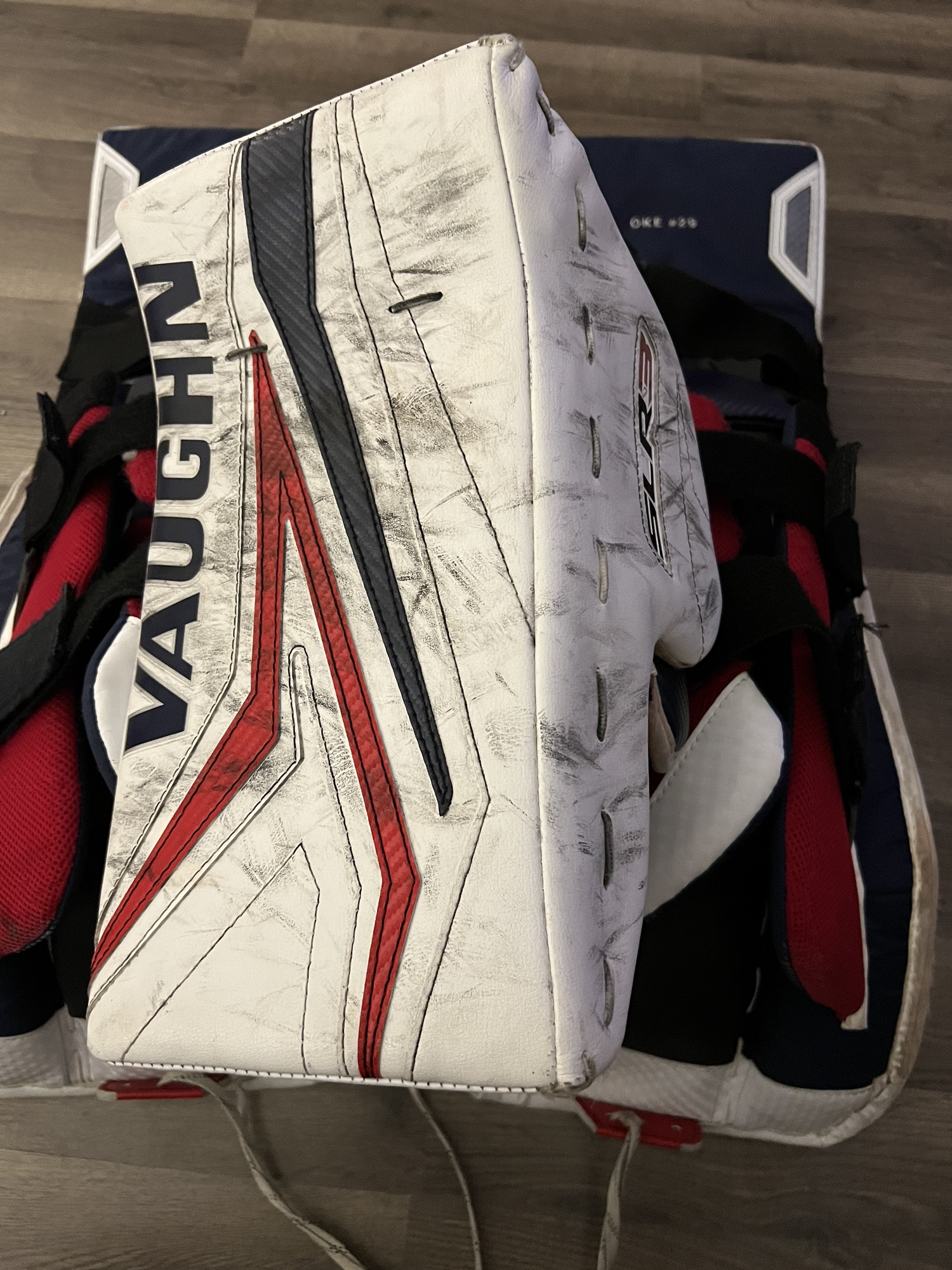 OHL Pro Stock Vaughn SLR3 goalie pads full set | SidelineSwap