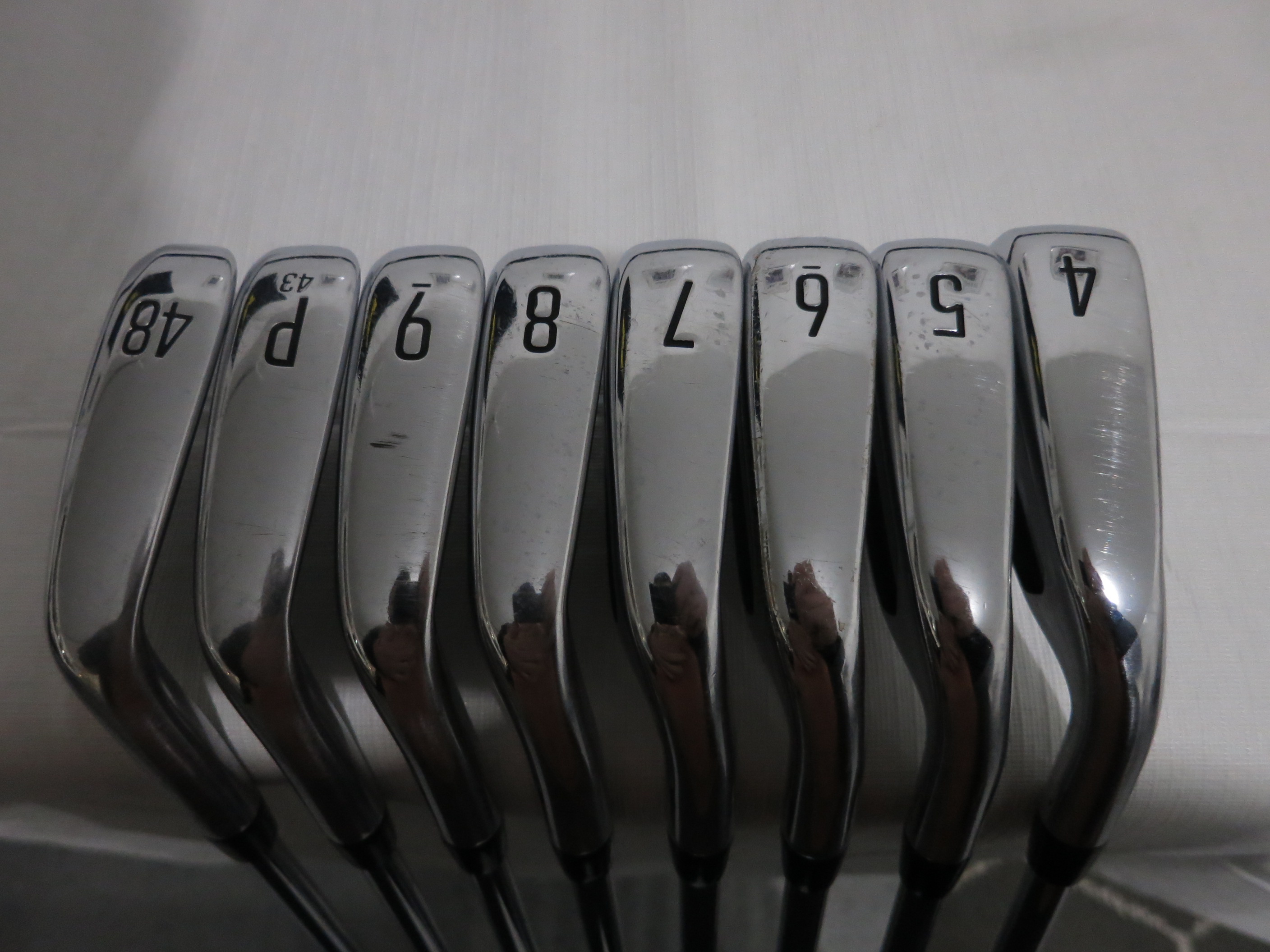 Titleist 2021 T300 Iron Set - 4-PW, GW - AMT Red R300 Regular Flex Steel | SidelineSwap