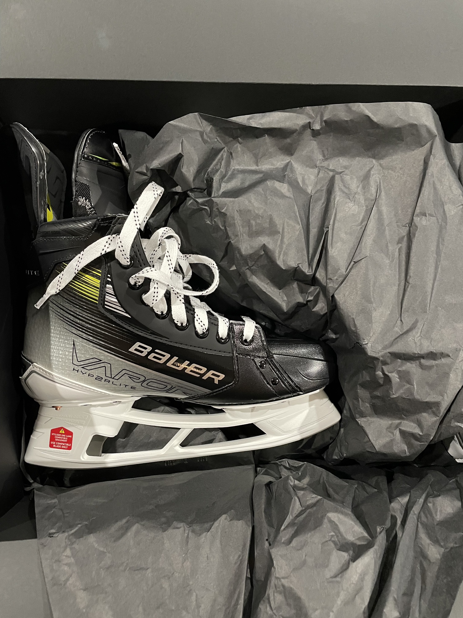 New Custom Hyperlite 2 Skate 8.75 fit 1 *READ DESC.* | SidelineSwap