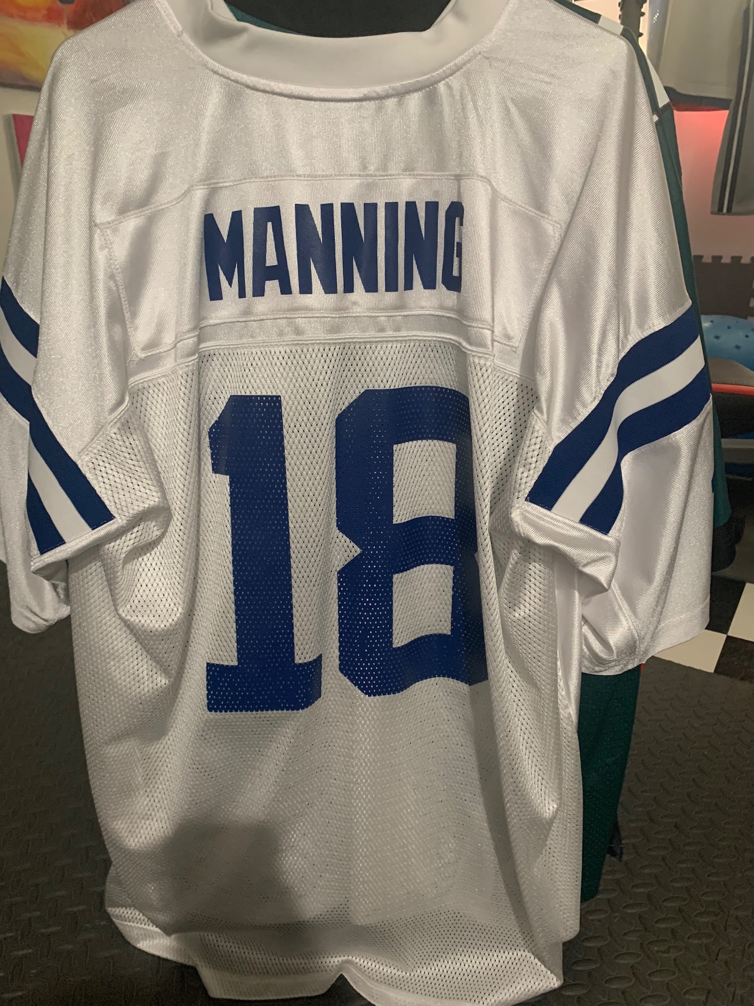 THROWBACK NFL JERSEYS | SidelineSwap