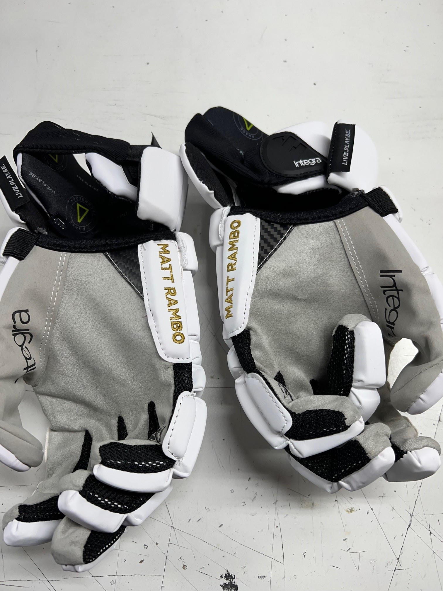 New Epoch Integra LE Lacrosse Gloves 14" Matt Rambo Edition | SidelineSwap