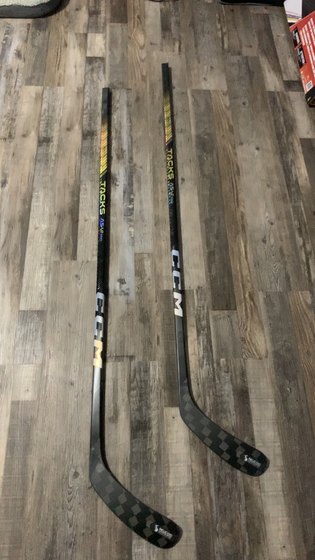 Senior New Right Handed CCM AS6 PRO Hockey Stick P29 | SidelineSwap