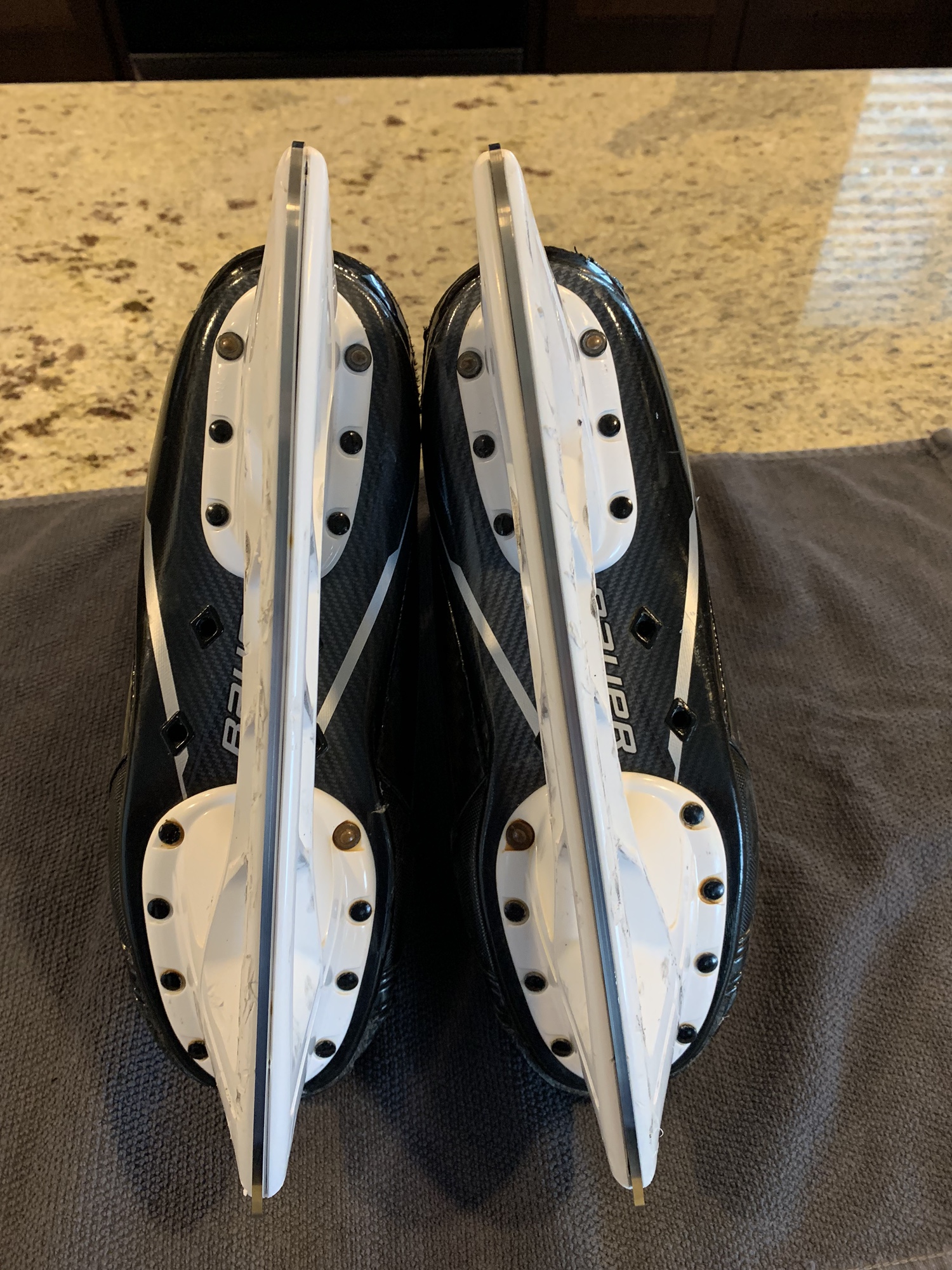 Bauer Supreme Mach Pro Stock 9.5 fit 2 skates | SidelineSwap