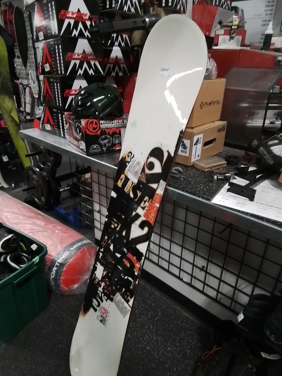 Used K2 Fuse 158 Cm Men's Snowboards | SidelineSwap