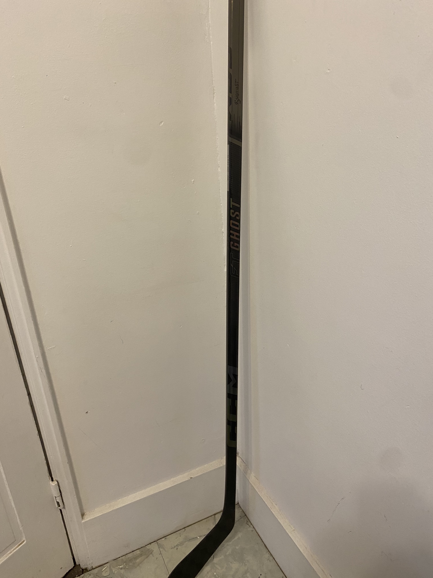 CCM FT Ghost Right | SidelineSwap