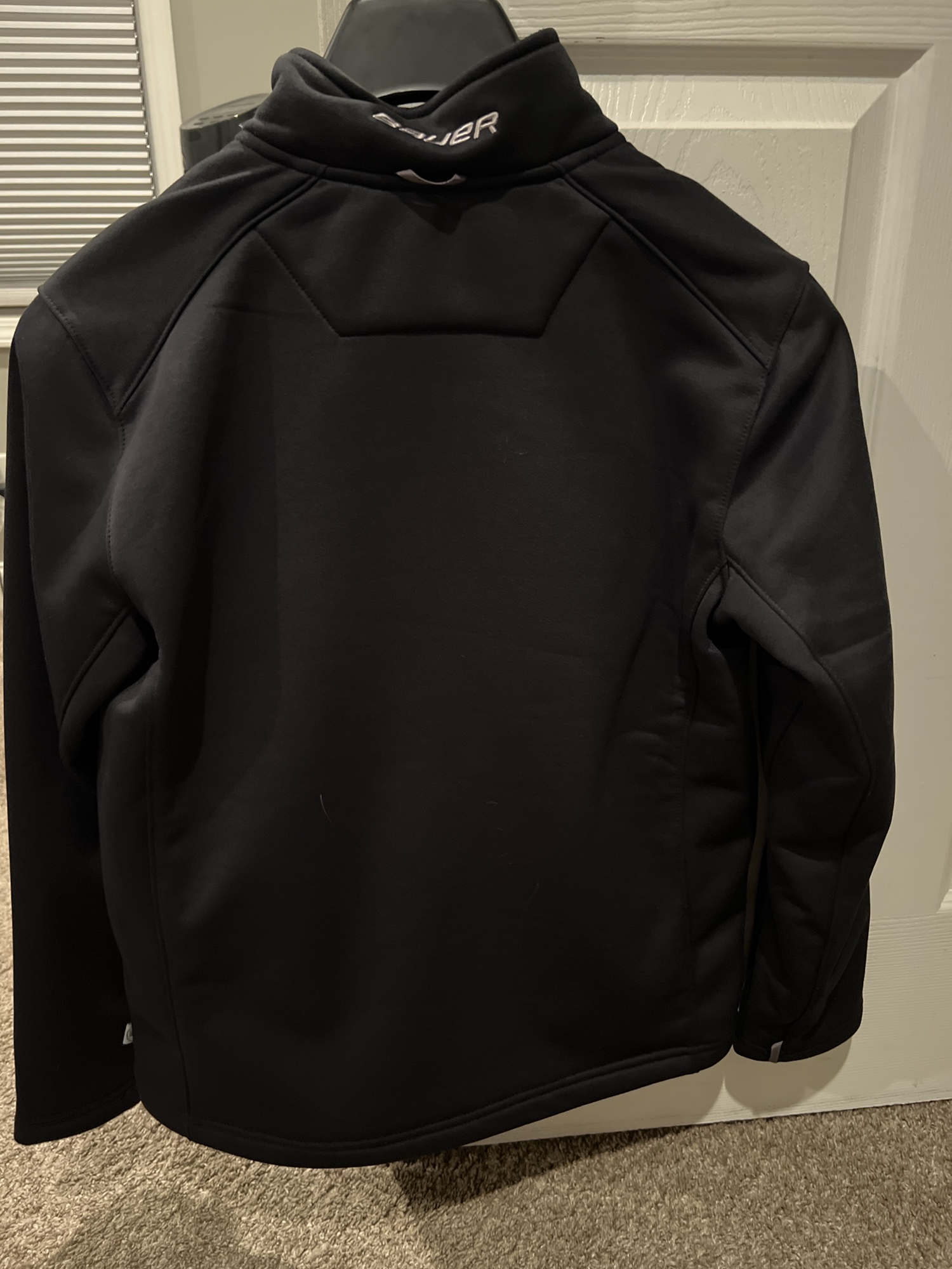 Bauer Youth L Jacket | SidelineSwap