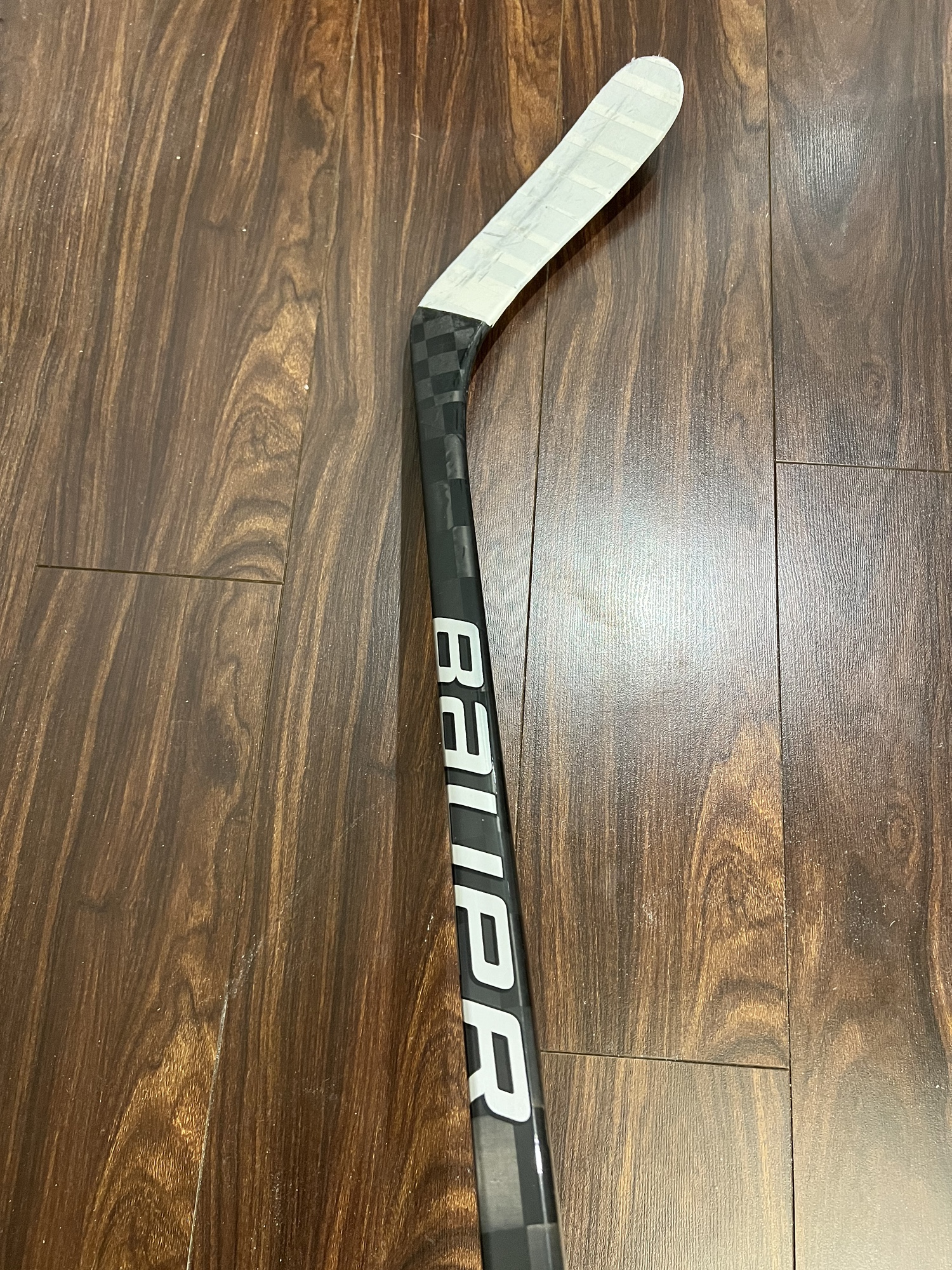 Senior Right Hand Vapor Hyperlite 2 P28 Curve 87 Flex Pro Stock Stick ...