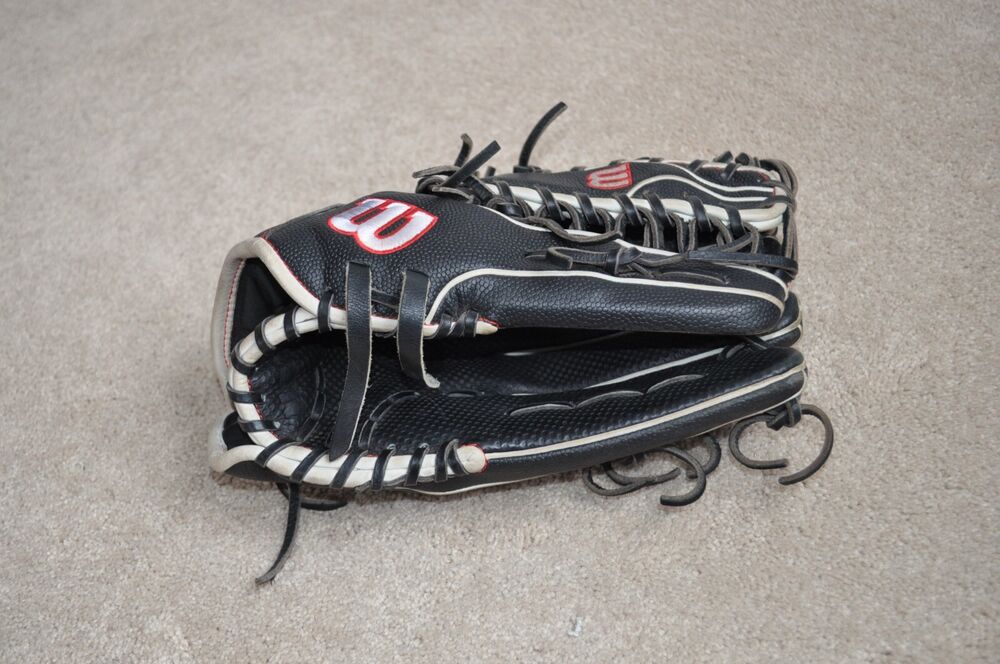 12.75" Wilson A2000 SCOT7 Outfield Baseball Glove Spin Control ...