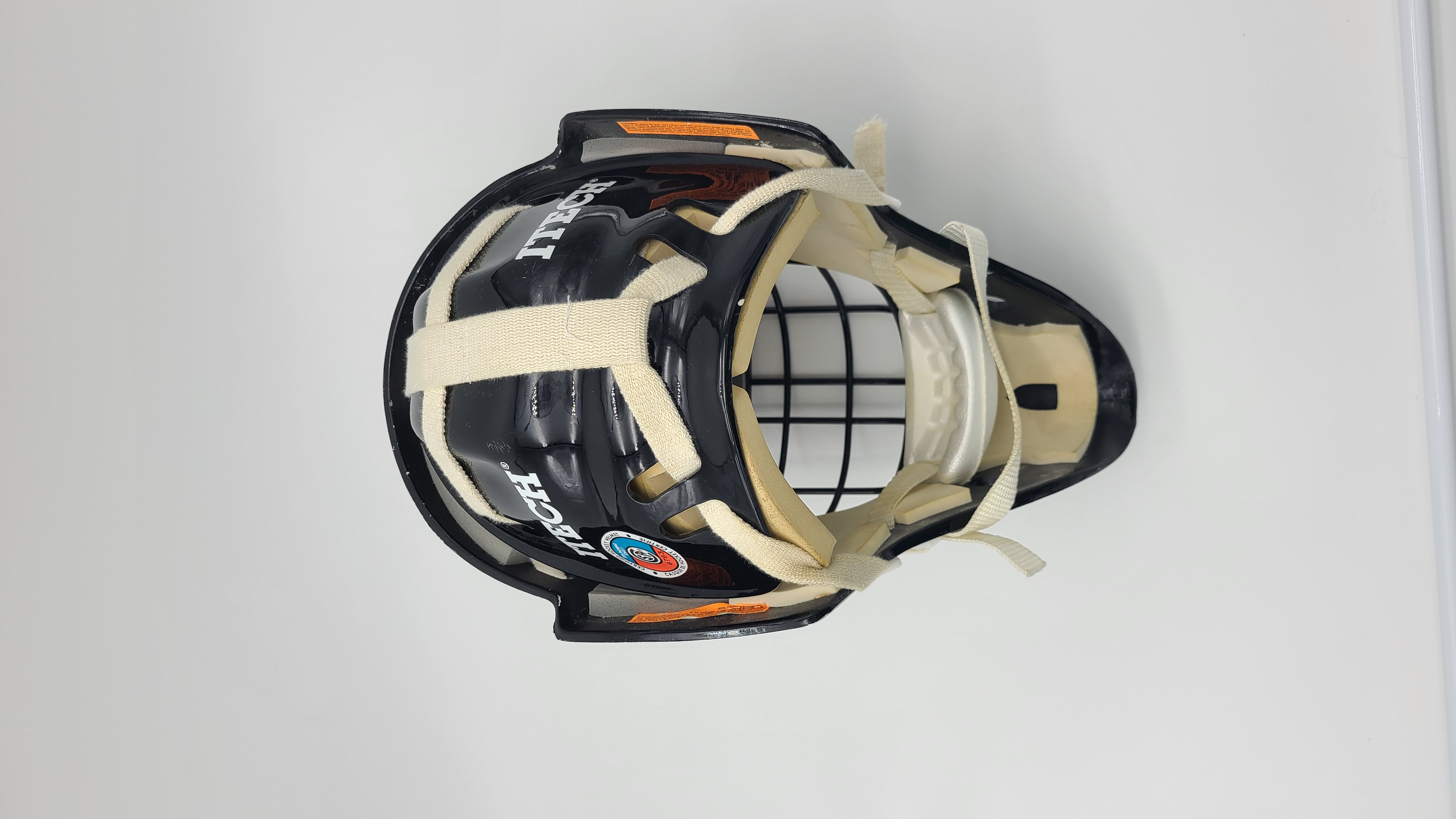 Itech 950 goalie mask - black - vintage | SidelineSwap