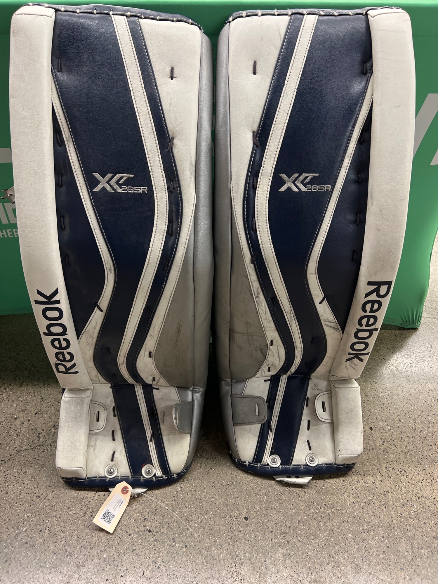 Used 34" Reebok XLT Goalie Leg Pads | SidelineSwap
