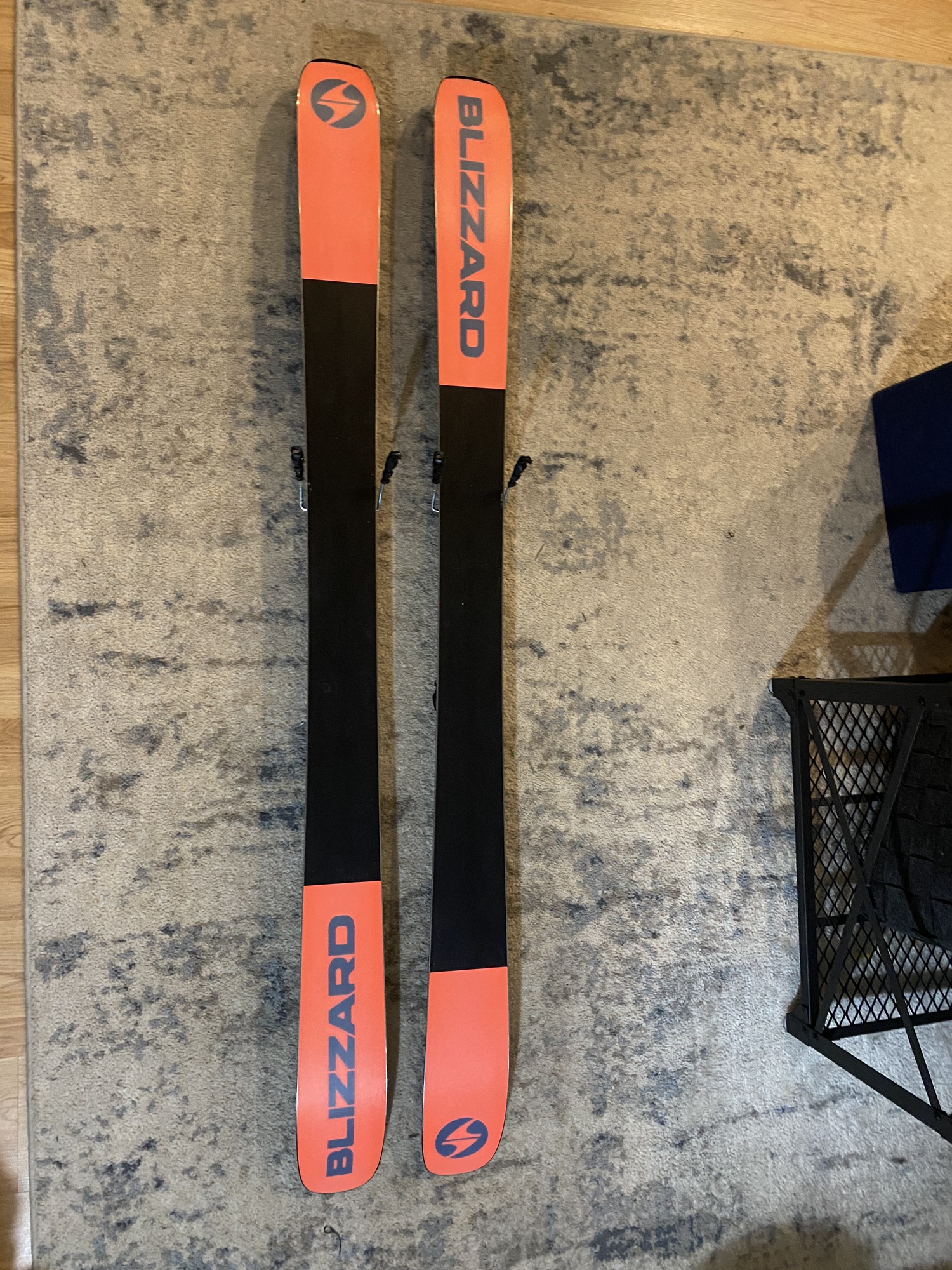 Blizzard Rustler 10 Skis With Head Attack 11 Bindings | SidelineSwap