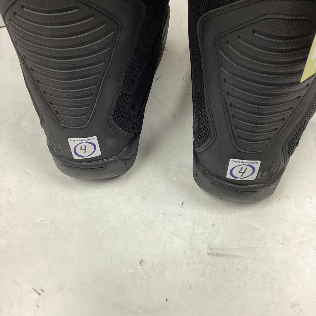 Used Ltd Sb Boots Junior 04 Boys' Snowboard Boots | SidelineSwap