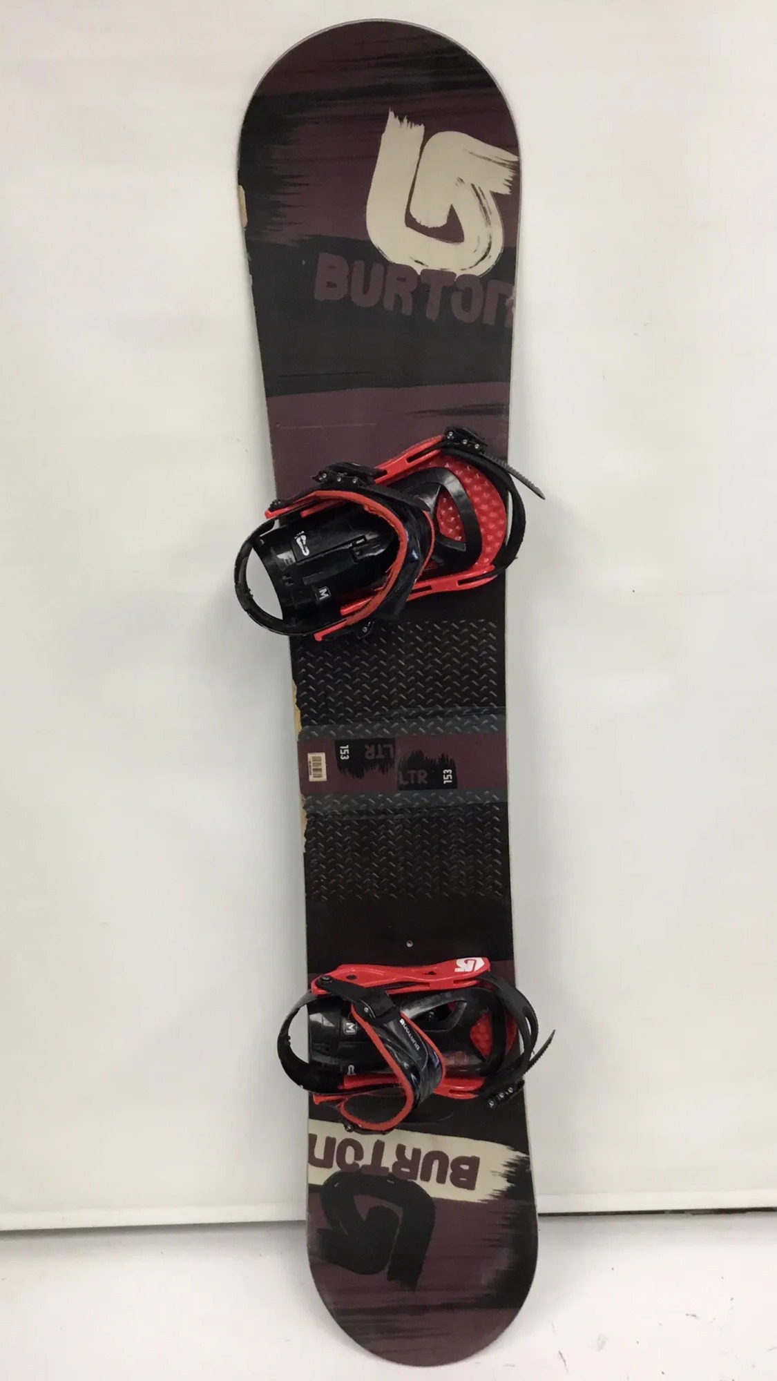 153 Burton LTR Snowboard | SidelineSwap