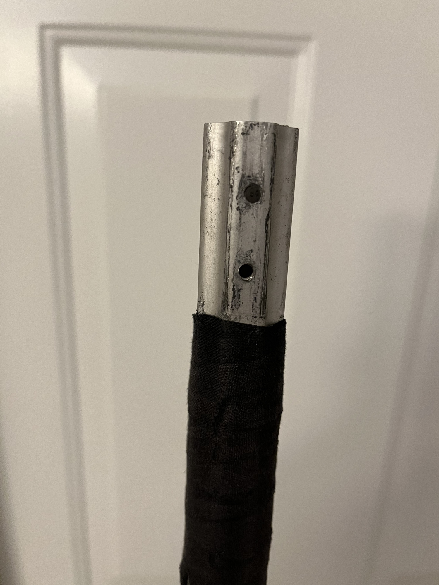 Maverik Caliber shaft 60” D-Pole | SidelineSwap