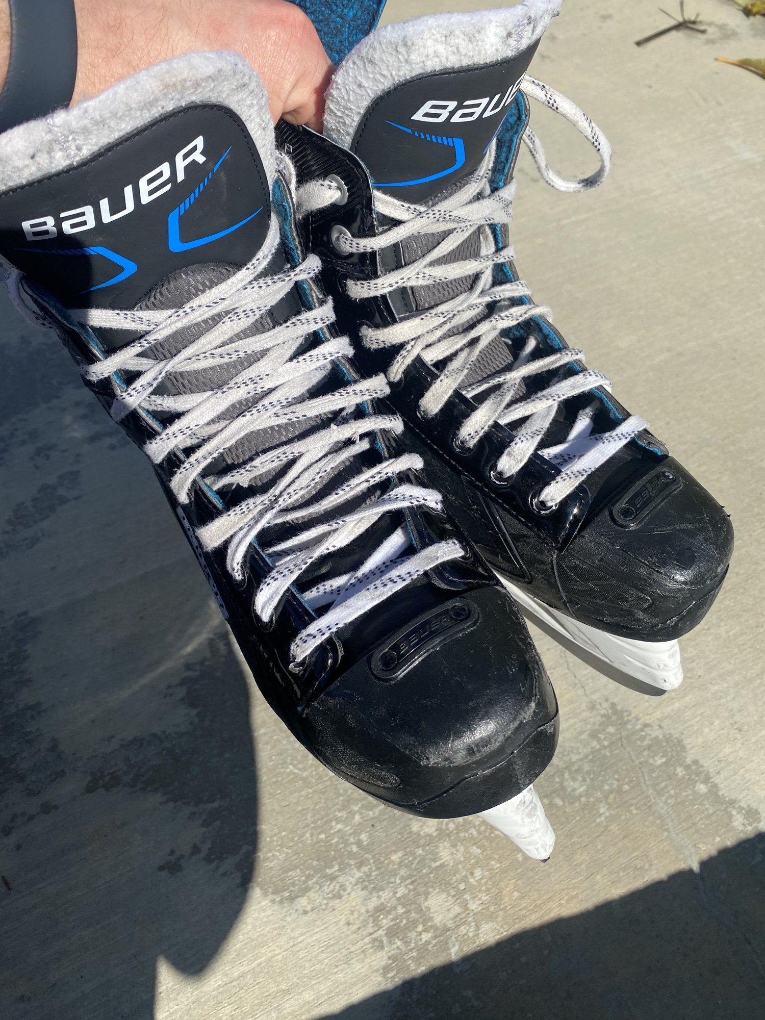 Senior Bauer 9 XLP Hockey Skates | SidelineSwap
