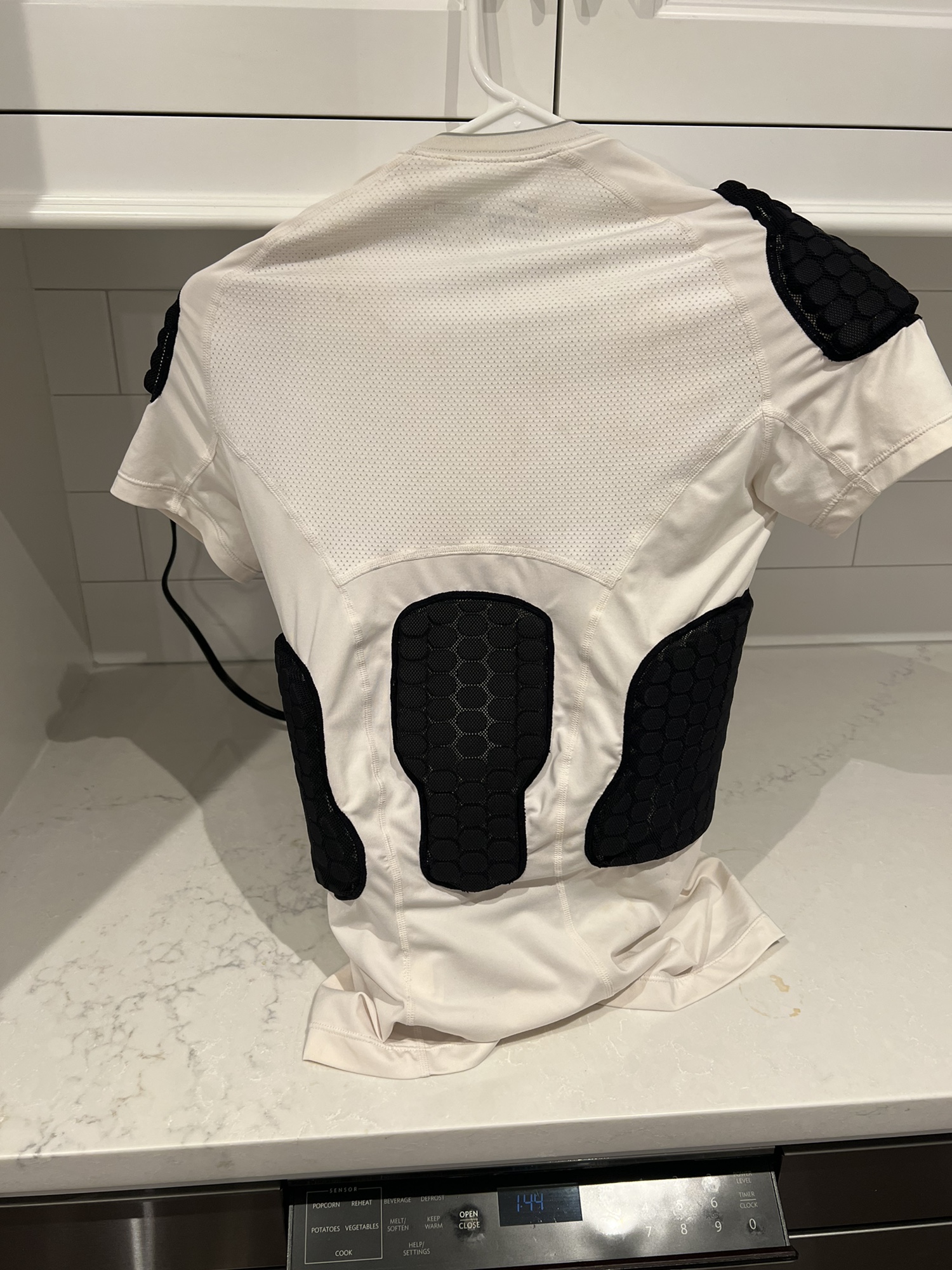 Men’s Nike Pro Combat Dri-Fit football rib protector | SidelineSwap