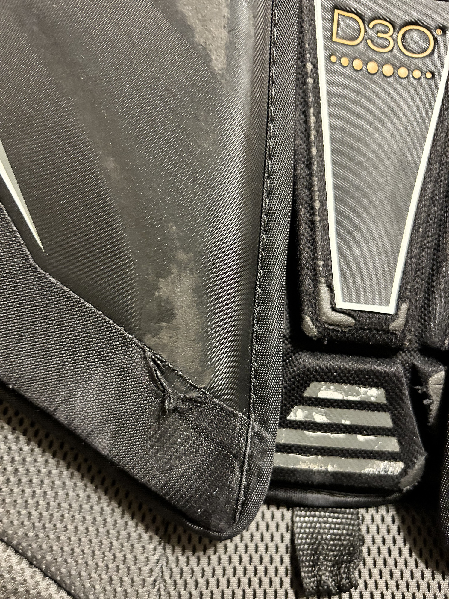 Used Large CCM Extreme Flex E2.5 Goalie Chest Protector | SidelineSwap