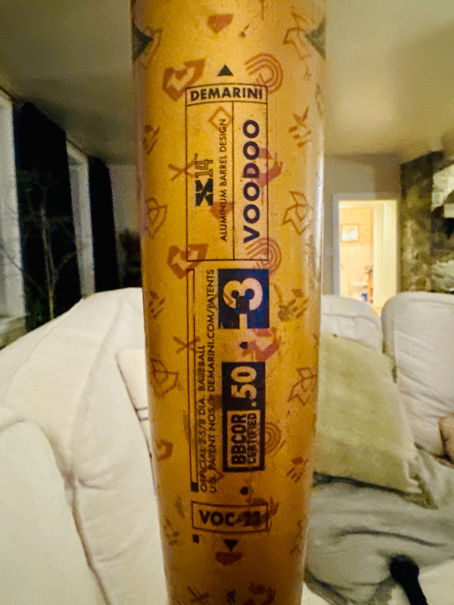 2023 GOLD DeMarini VOODOO One BBCOR 32" 29oz | SidelineSwap