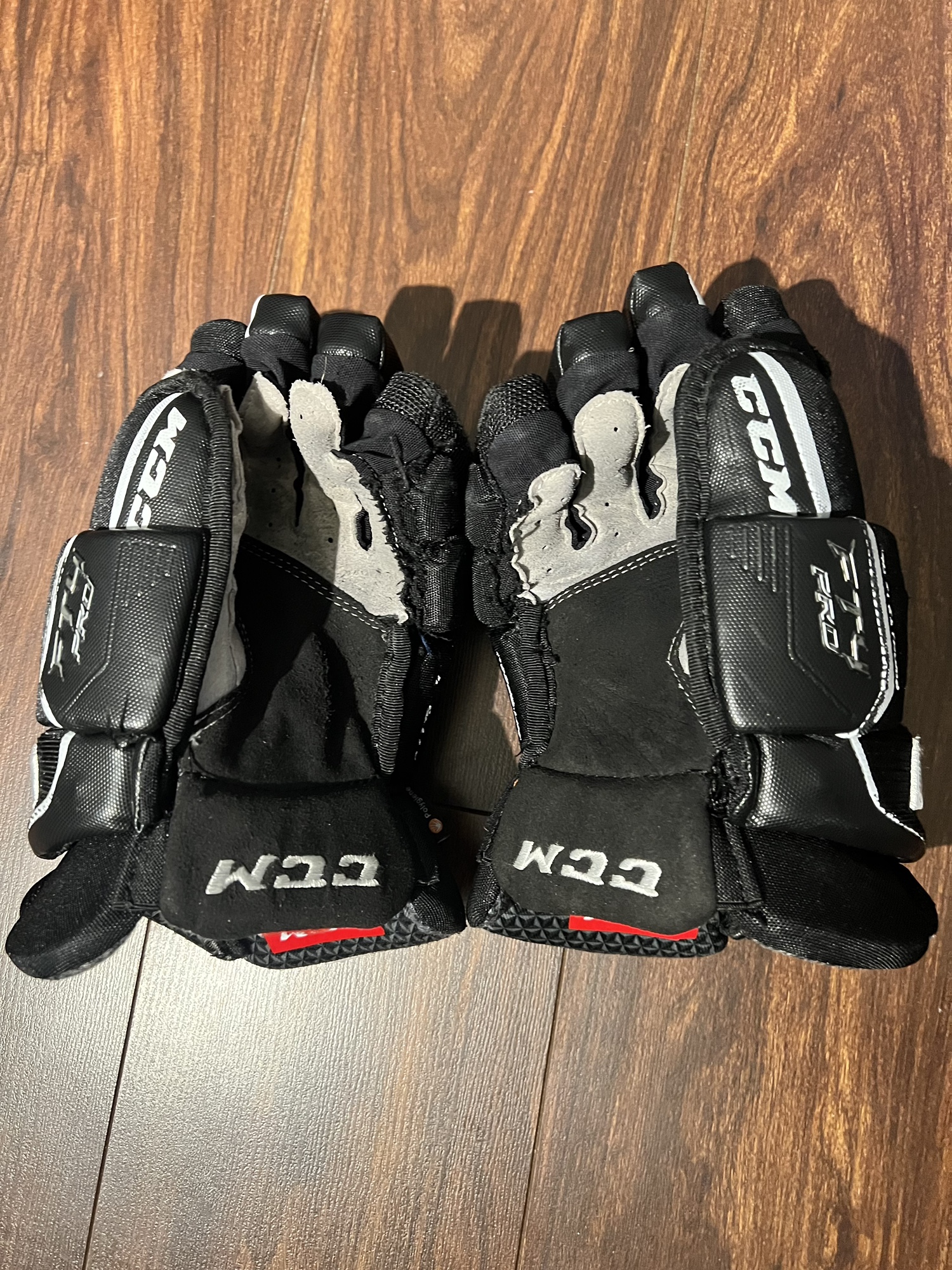 CCM 12" Jetspeed FT4 Pro Gloves | SidelineSwap