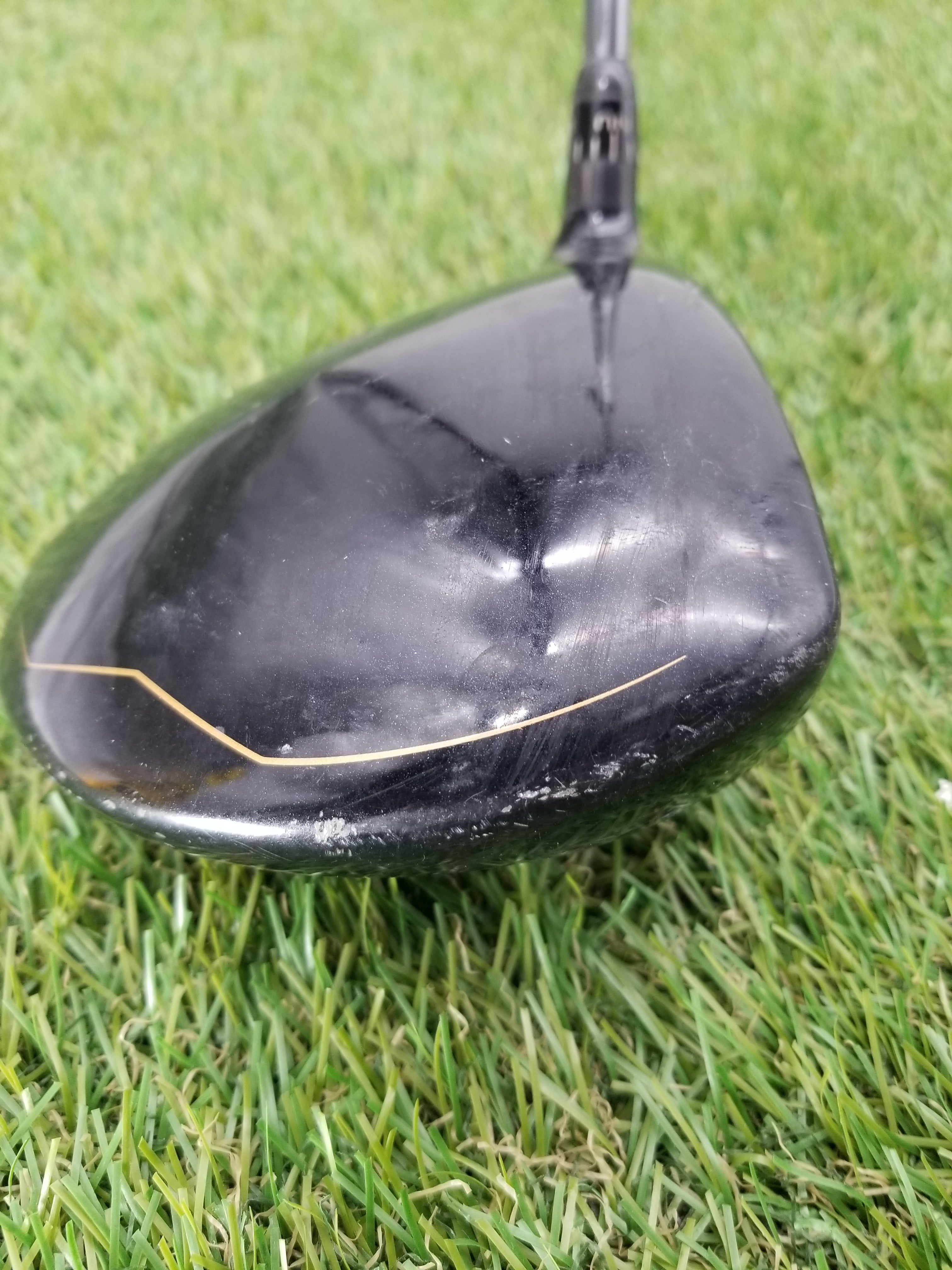 CLEVELAND 588 CUSTOM DRIVER 10.5* STIFF DIAMANA BLUE 65 FAIR | SidelineSwap