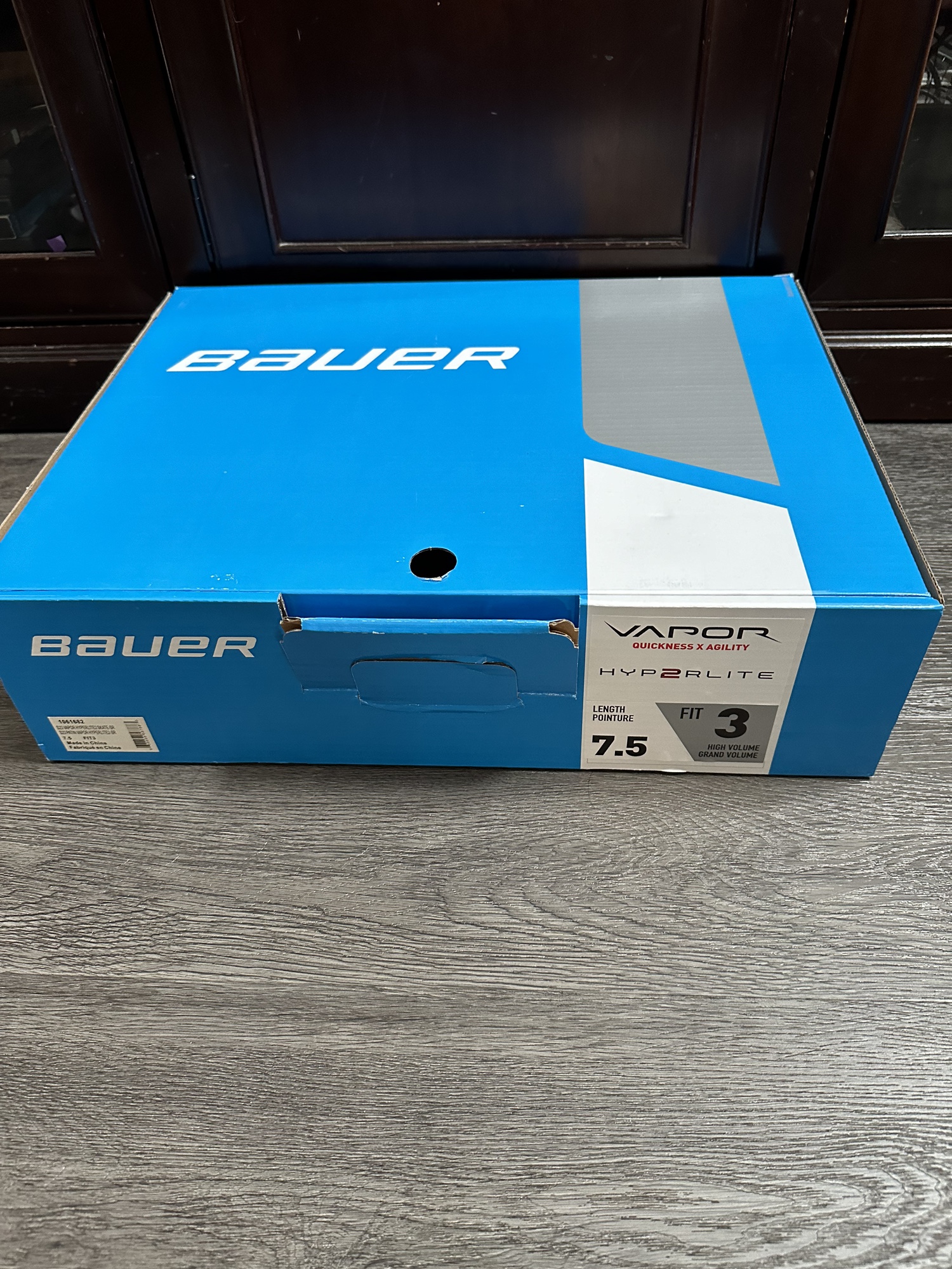 Bauer Vapor Hyperlite 2 skates Fit 3 Fly Ti Steel | SidelineSwap