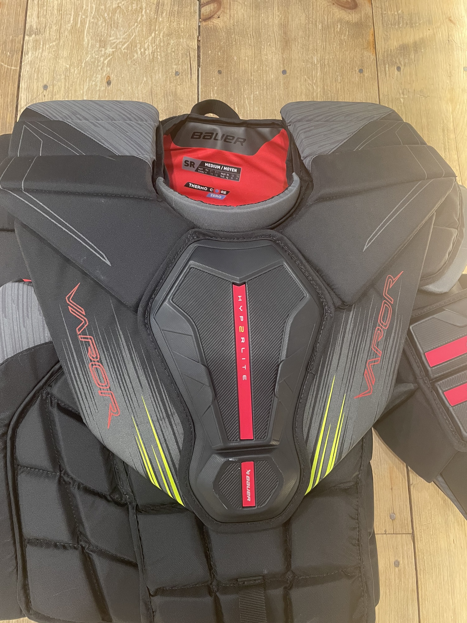 Bauer Vapor Hyperlite 2 Goalie Chest Protector | SidelineSwap