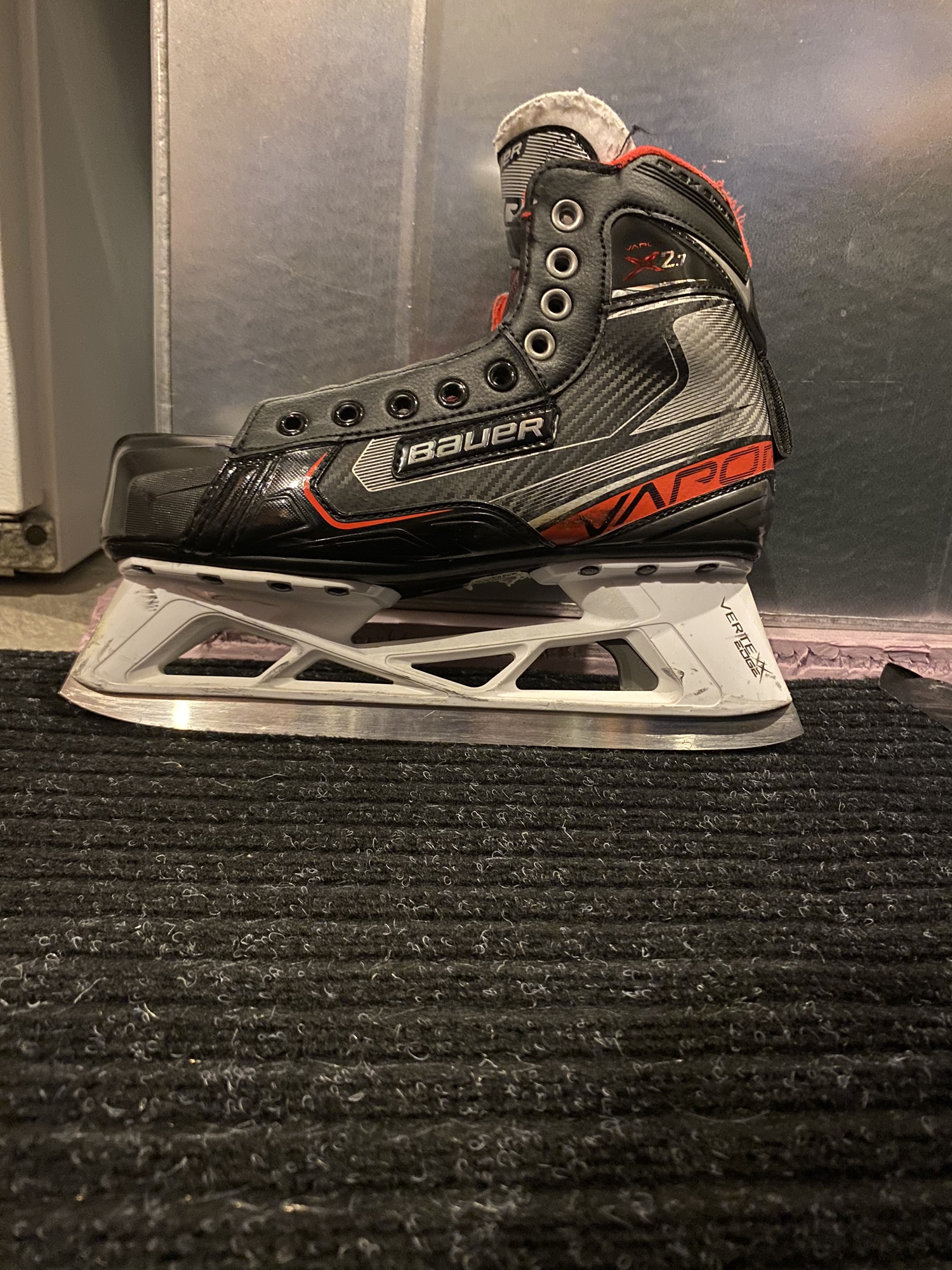 Bauer Vapor X 2.7 Goalie Skates | SidelineSwap
