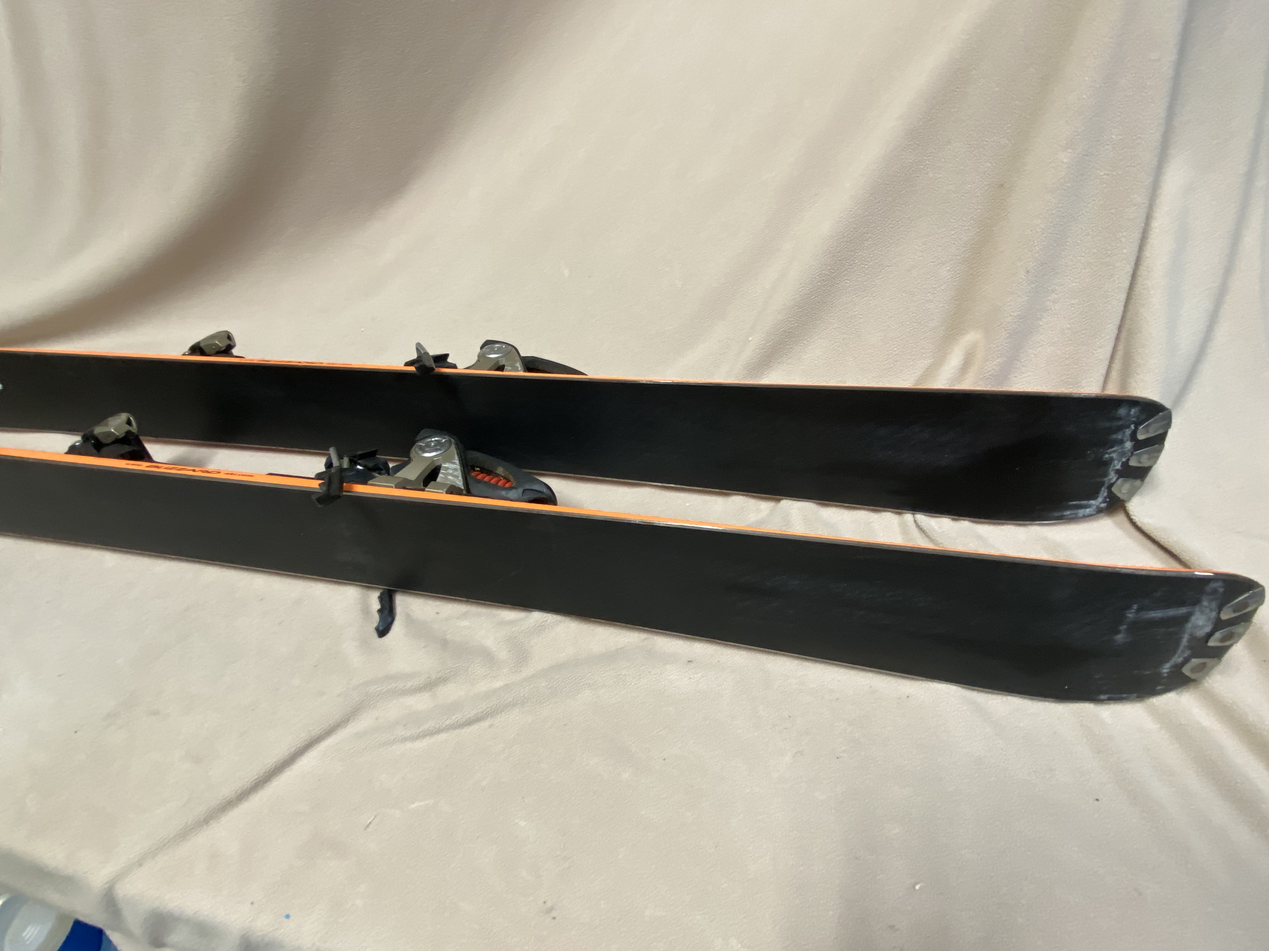 Used Unisex Blizzard 173 cm Alpine Touring Titan Argos IQ Skis With Bindings | SidelineSwap
