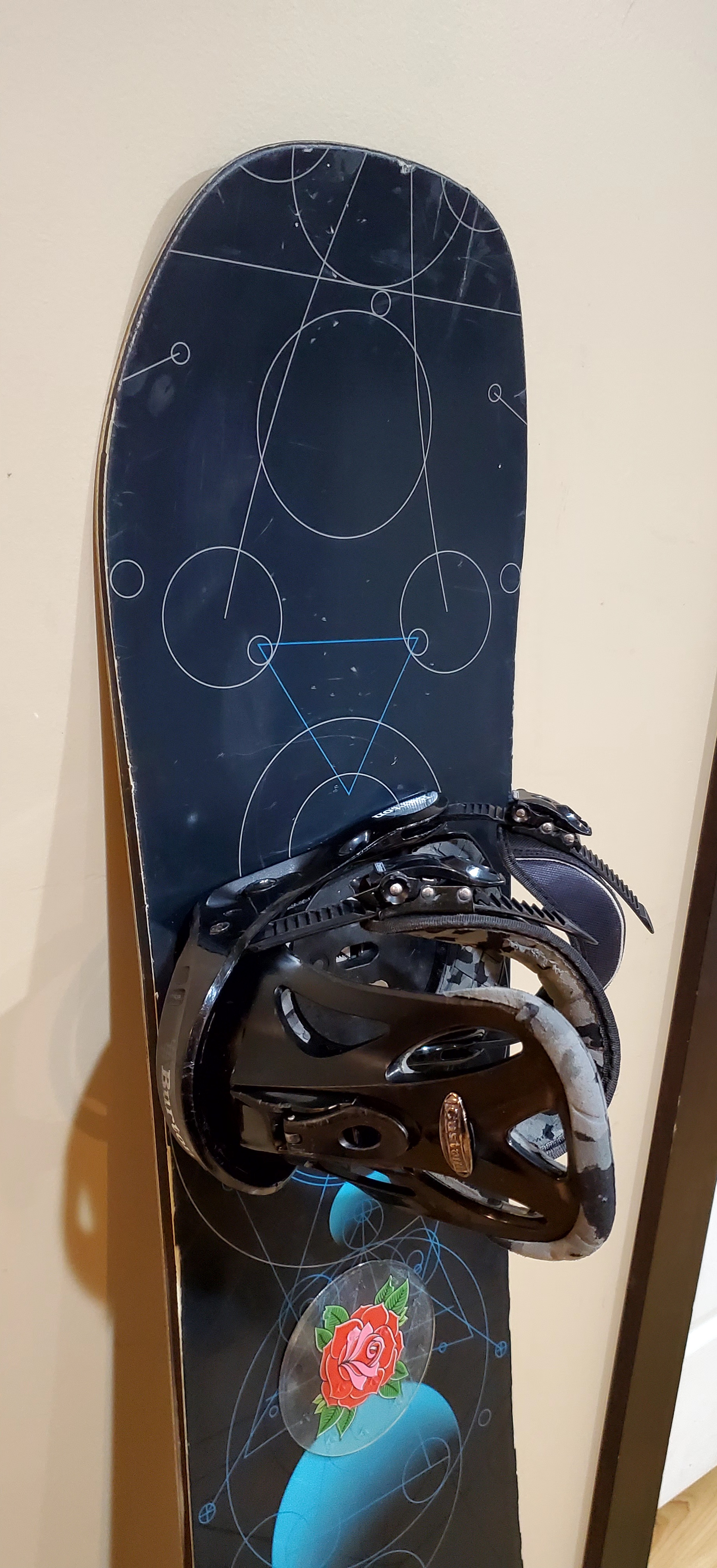 Burton Custom Flying V Snowboard 135cm Freestyle W/Bindings Burton Small True Twin Rocker/camber ...