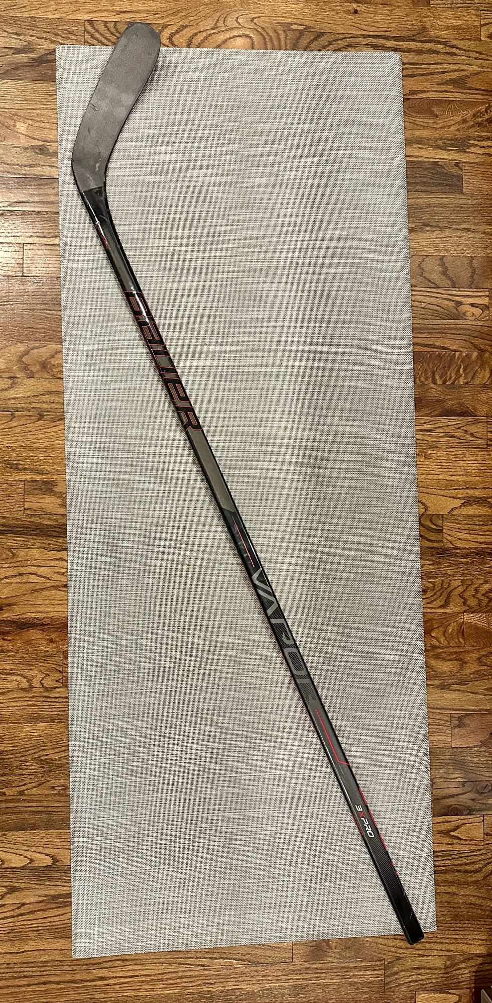 Intermediate Right Handed P88 Vapor 3X Pro Hockey Stick | SidelineSwap